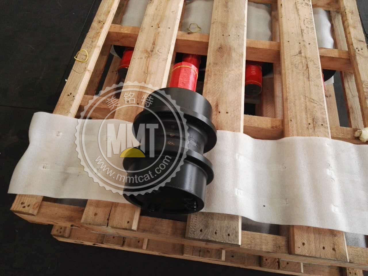 卡特385 390支重轮355-0374托链轮 四轮一带底盘件挖掘机旋挖钻机-阿里巴巴