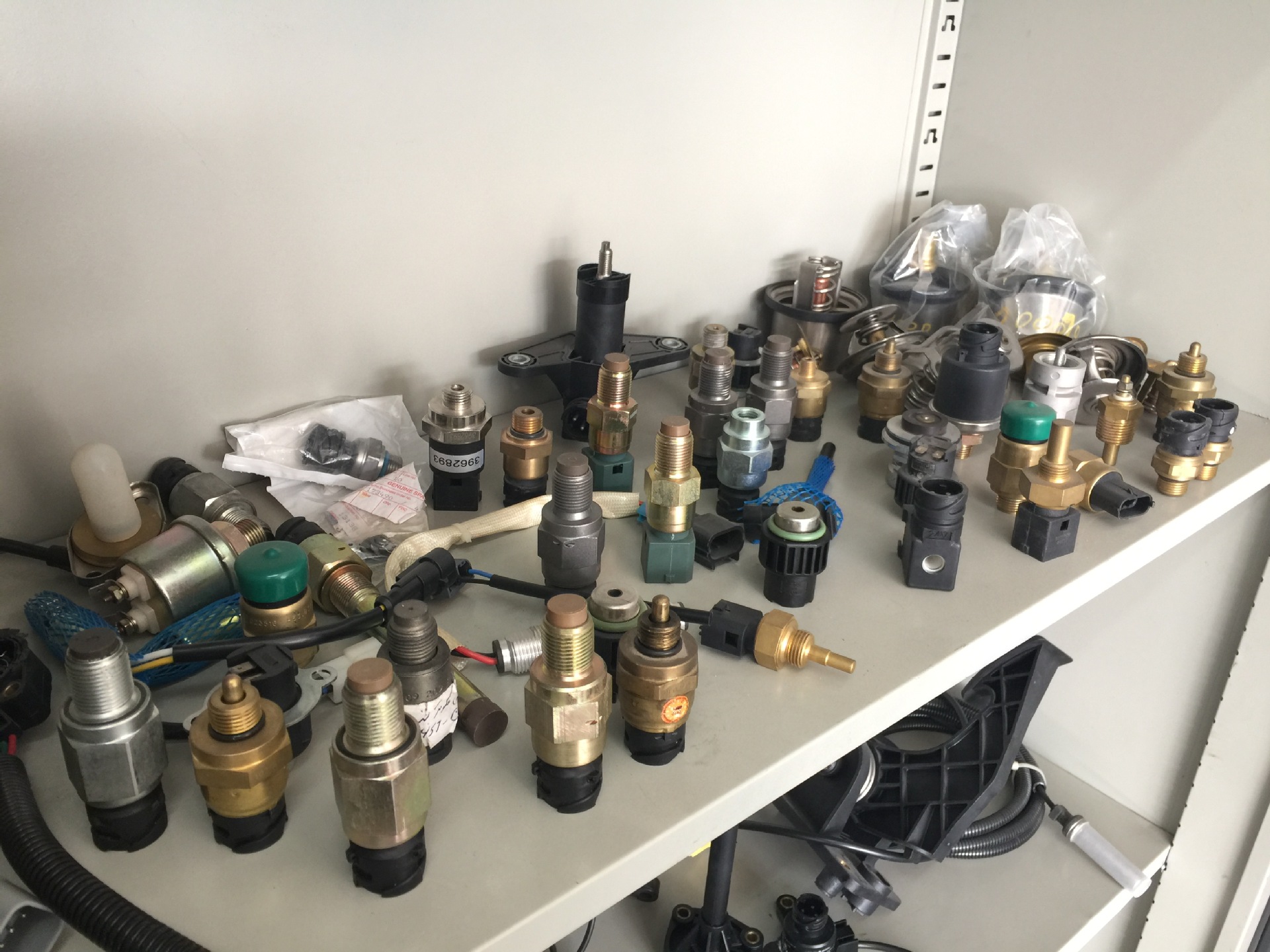 进气压力传感器OEM 12219935-阿里巴巴