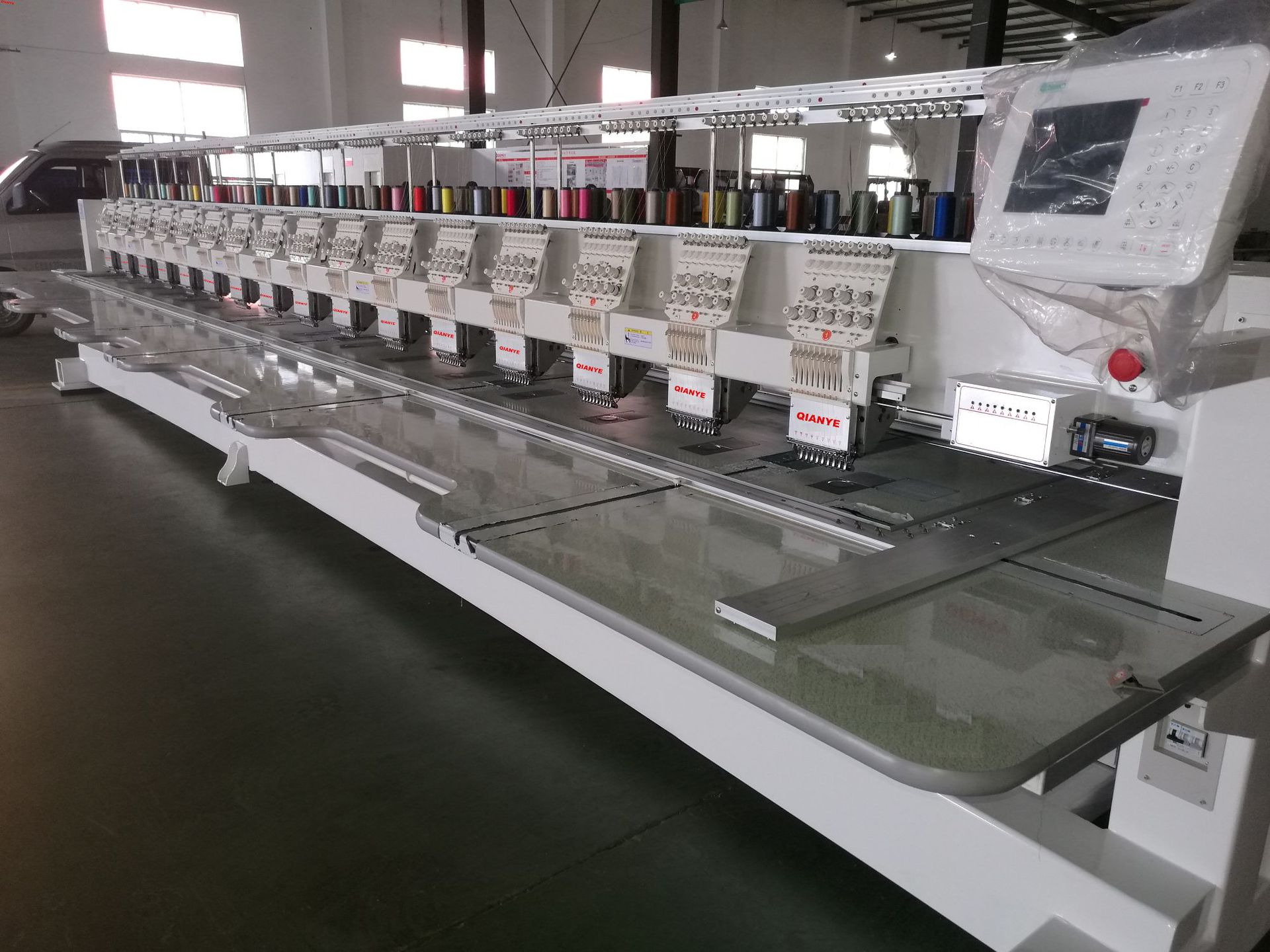 绣花机 单头电脑刺绣机 双头12头平绣帽绣成衣绣毛巾绣工业绣花机-阿里巴巴