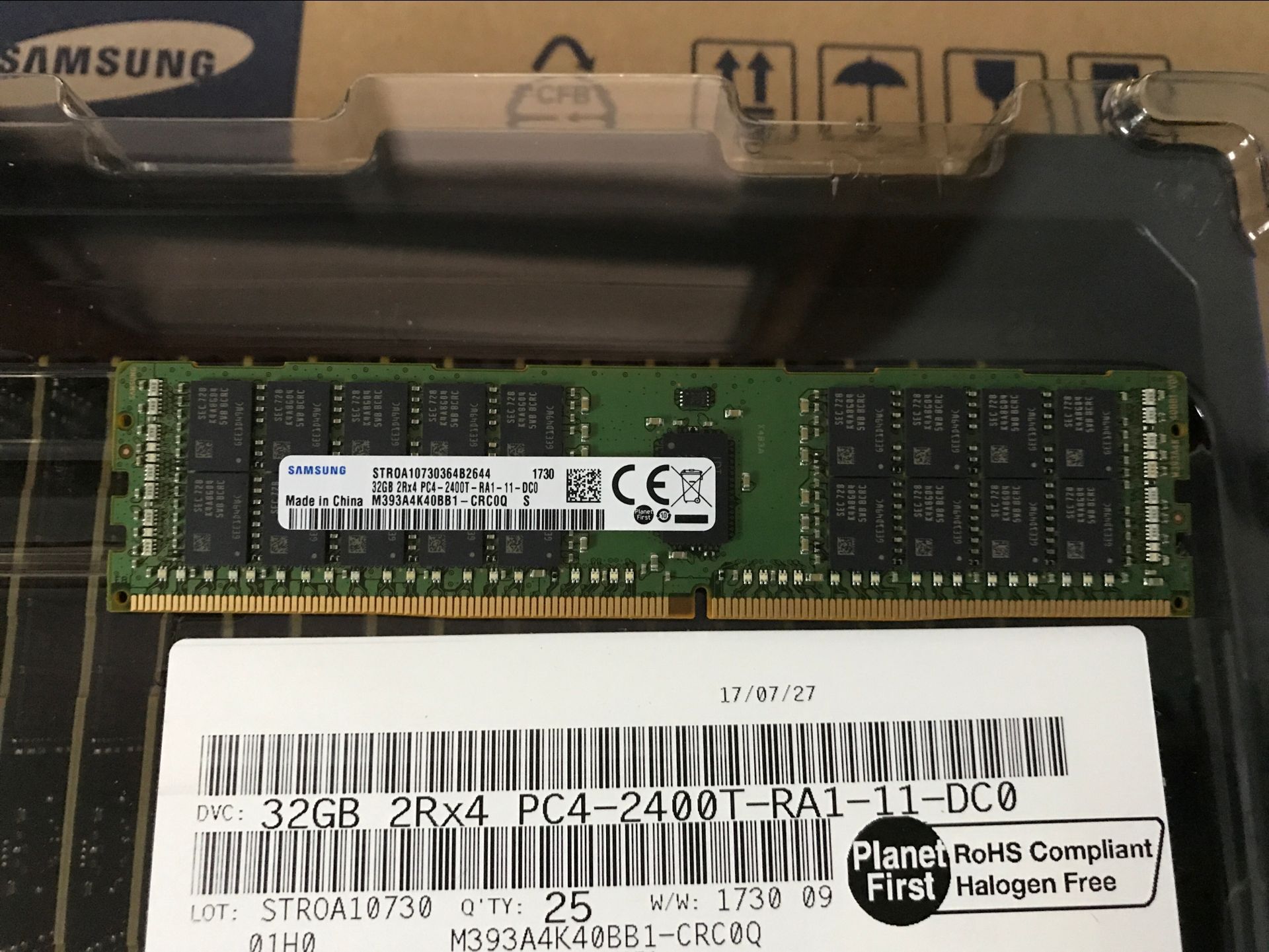 全新原厂32G DDR4 M393A4K40CB1-CRC服务器内存 ECC REG RDIMM-阿里巴巴