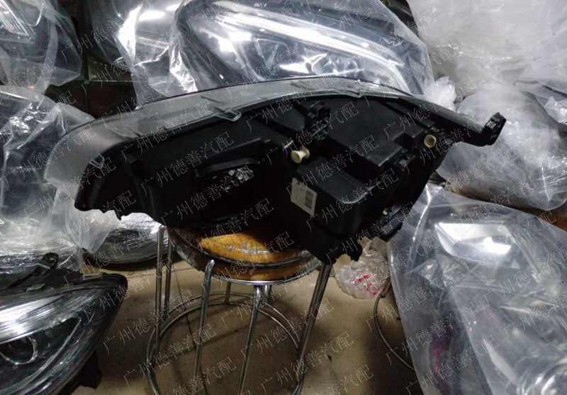 适用于宝马X5 E70前大灯 前照灯 车头灯 63117240787 7240788-阿里巴巴