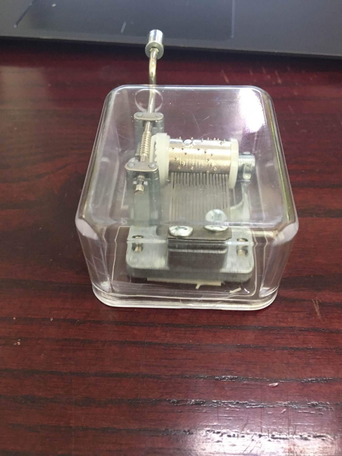 手摇透明音乐盒 迷你八音盒 创意工艺礼品 生日礼物 音乐盒-阿里巴巴