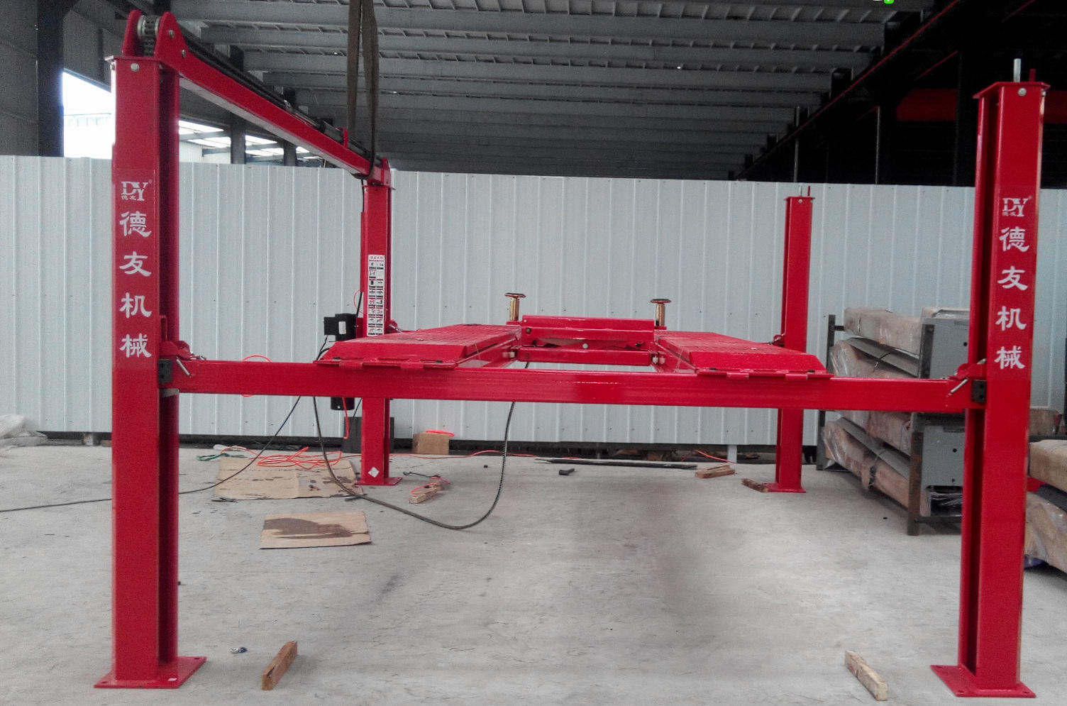 四柱举升机安装-千图网