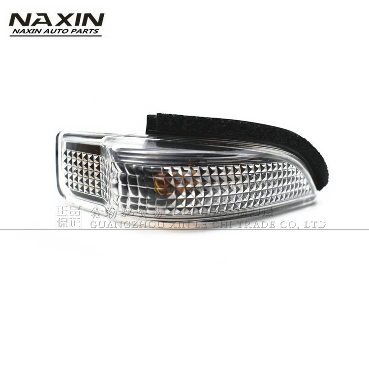 81740-52050适用丰田凯美瑞卡罗拉普锐斯倒车后视镜灯81730-52100-阿里巴巴