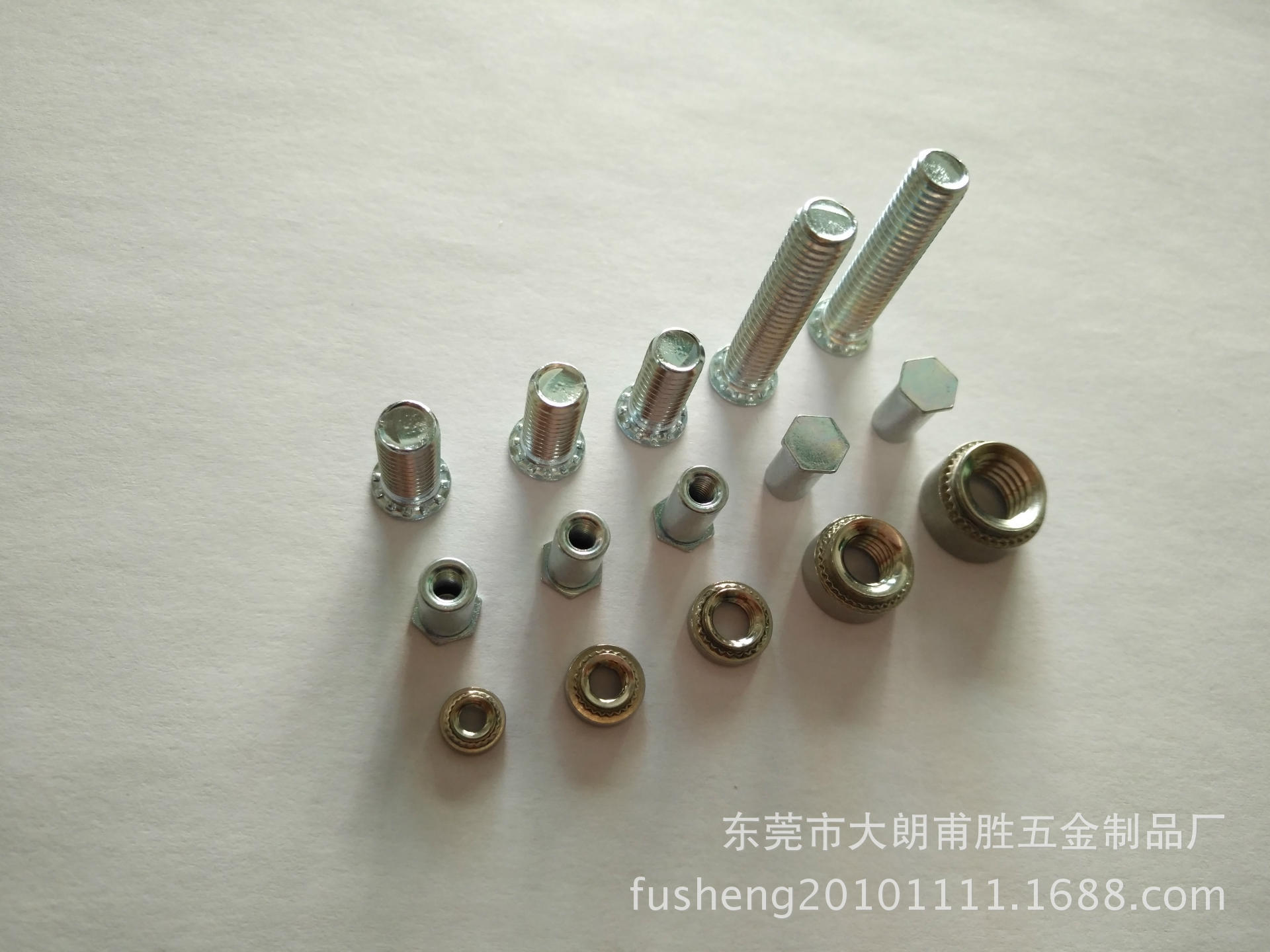 厂家批发标准件压铆螺母BSO-M3六角盲孔压铆螺柱钣金碳钢压板螺母-阿里巴巴