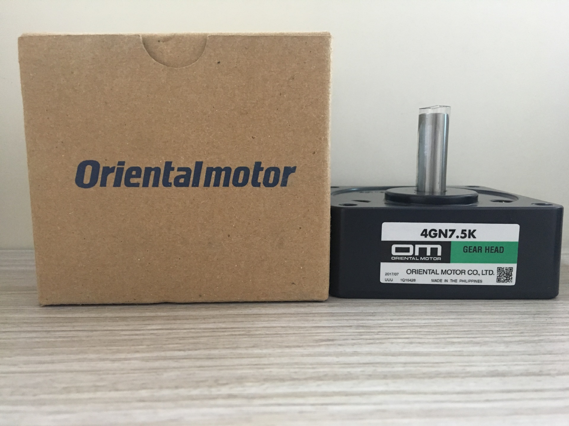 赔钱特价处理原装东方全新电机OM/4IK25RGN-A 4GN-7.5K/套供应-阿里巴巴