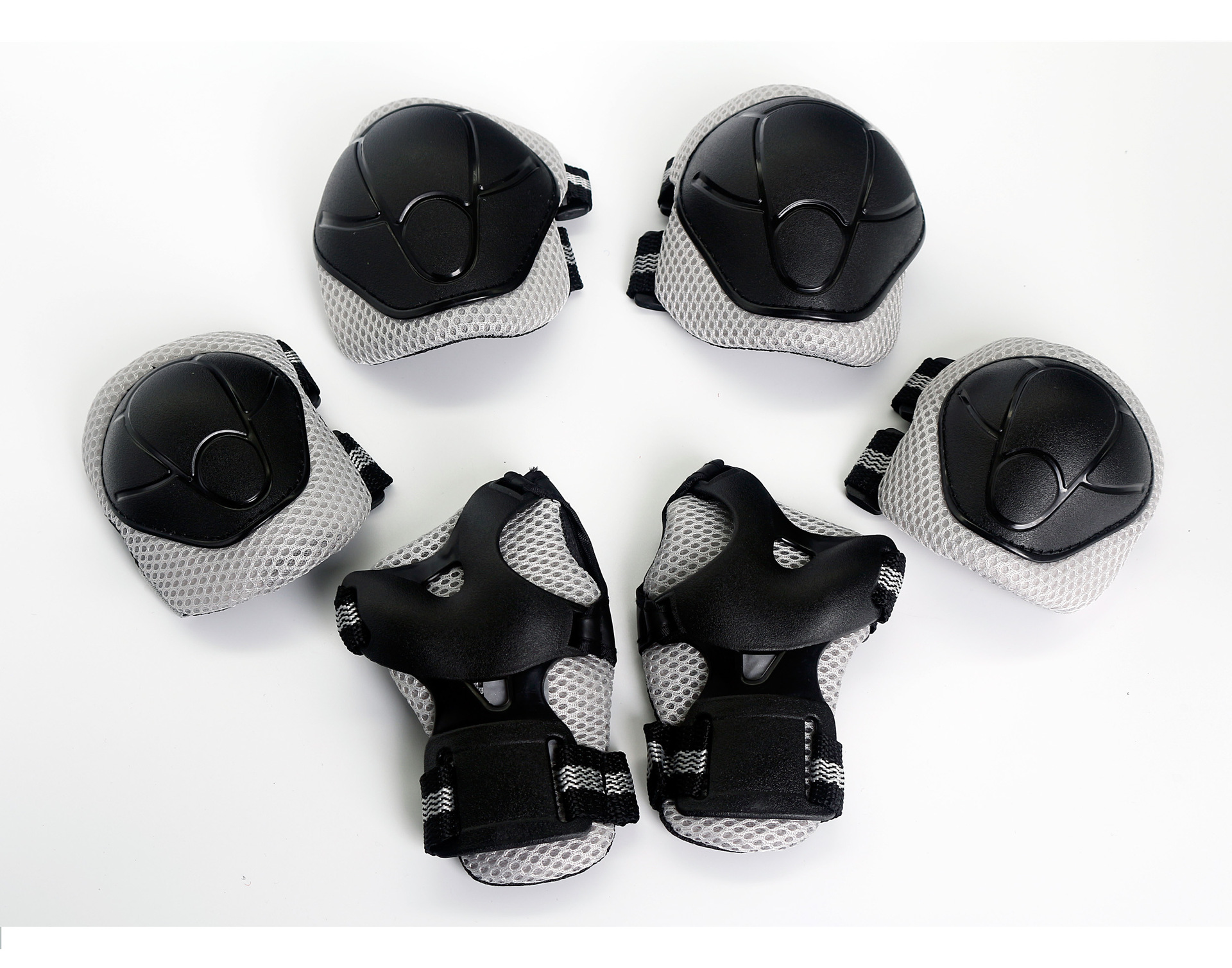 溜冰护具_儿童护具滑板轮滑平衡车护具运动6件套护具儿童运动小孩 - 阿里巴巴