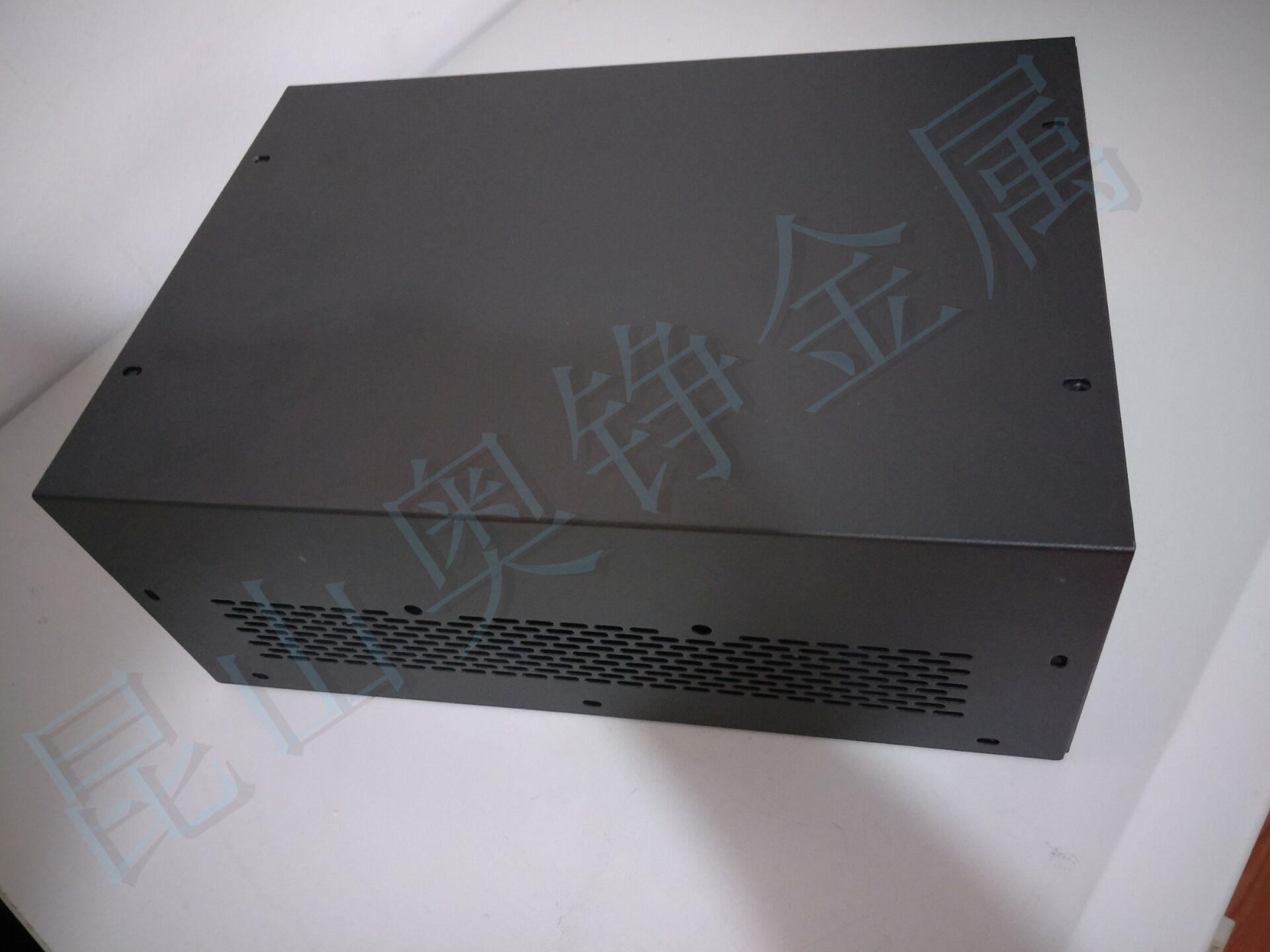 钣金加 工，机柜机箱钣金壳体，各种非标钣金定 做-阿里巴巴