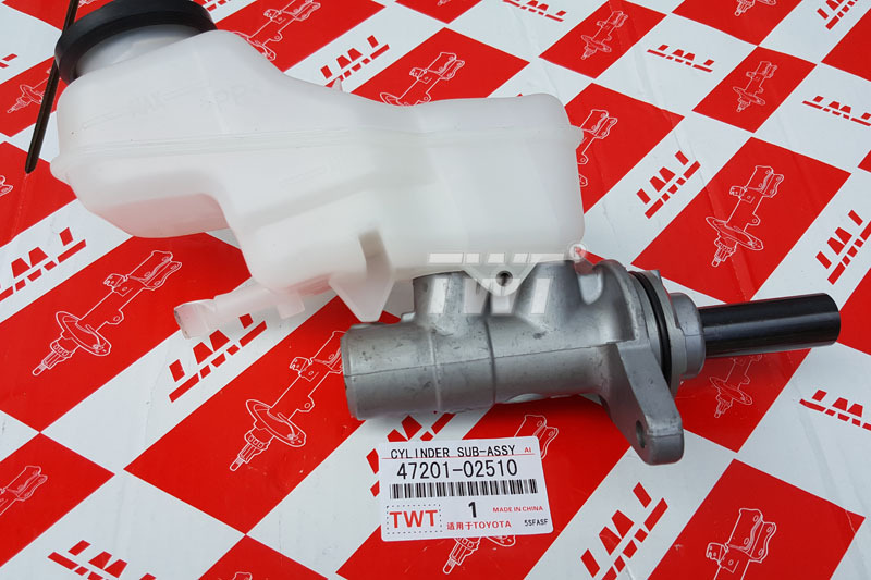 适用于丰田2010卡罗拉carola刹车泵制动总泵 47201-02510-阿里巴巴