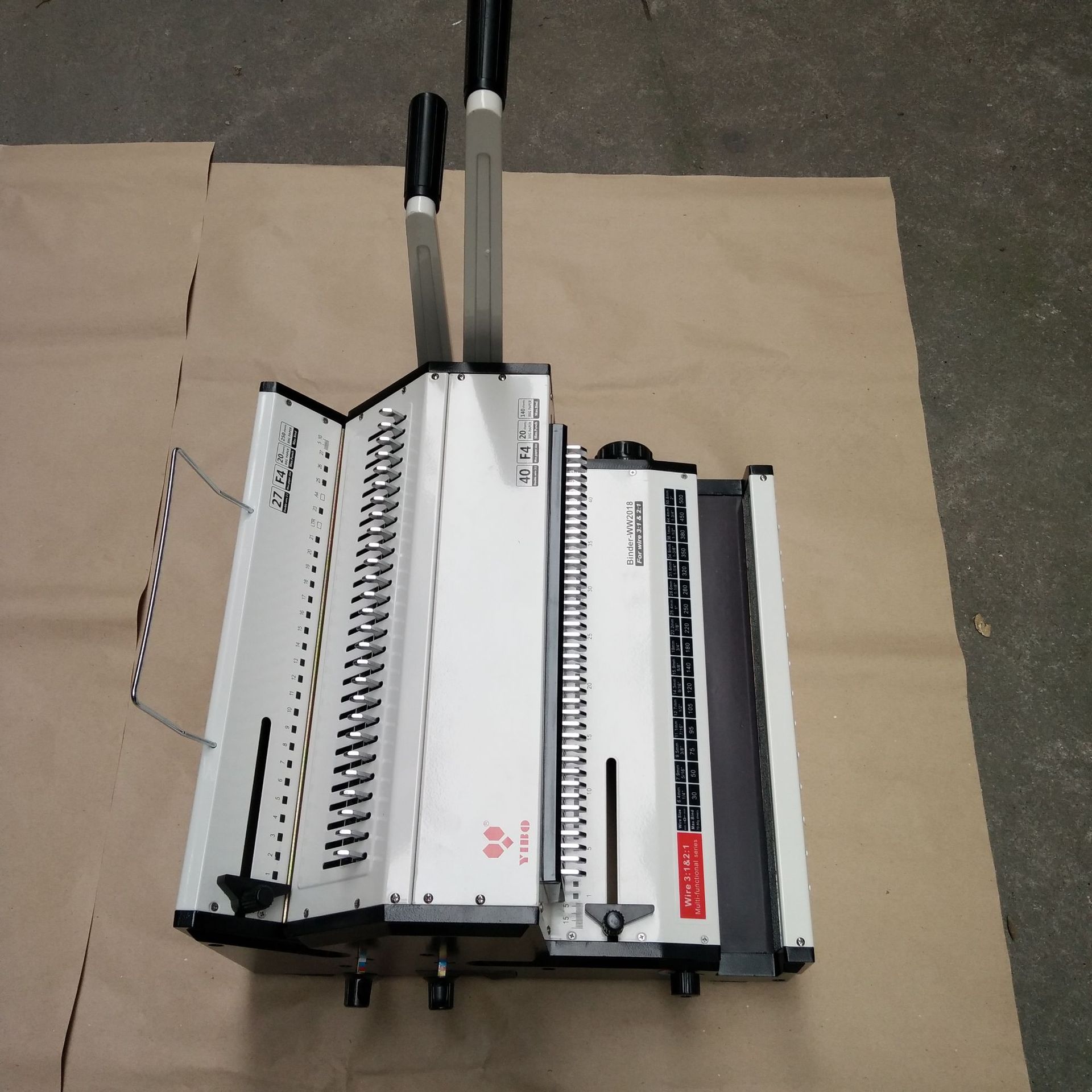 YO圈装订打孔机3:1双线铁圈多功能装订机2:1台历圈手动冲孔器34孔-阿里巴巴