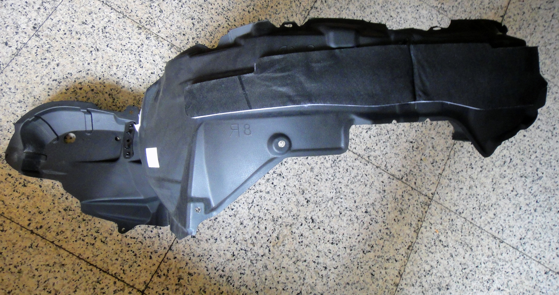 卡罗拉叶子板内衬,朗逸叶子板内衬,叶子板内衬_大山谷图库