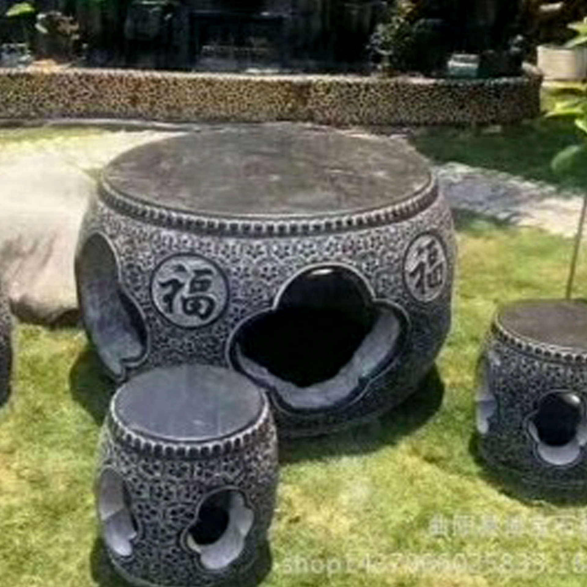 石头桌子庭院石桌,庭院石桌石凳,石雕桌子青石古石桌_大山谷图库