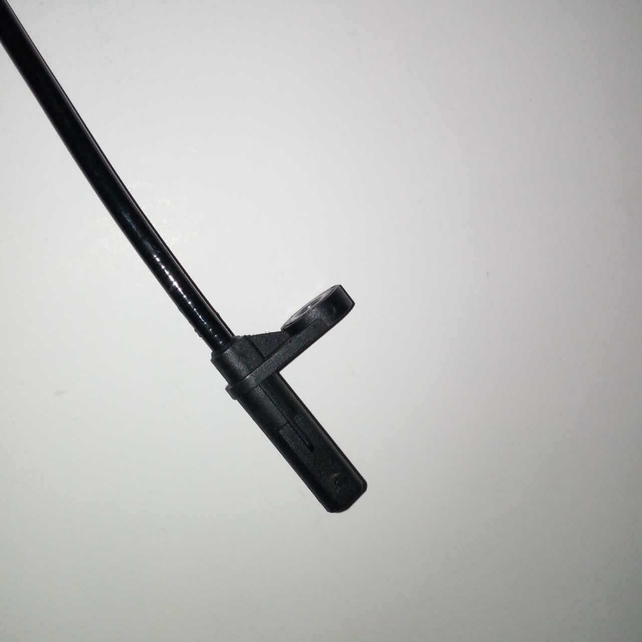 汽车轮速传感器 abs传感器 适用奔驰W172SLK250 1729056101 前轮-阿里巴巴