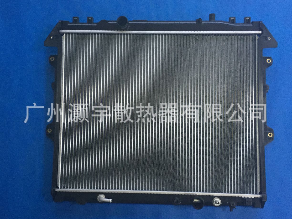 OE:16400-0L120适用于：ToyotaHilux皮卡汽车散热器铝塑结构-阿里巴巴