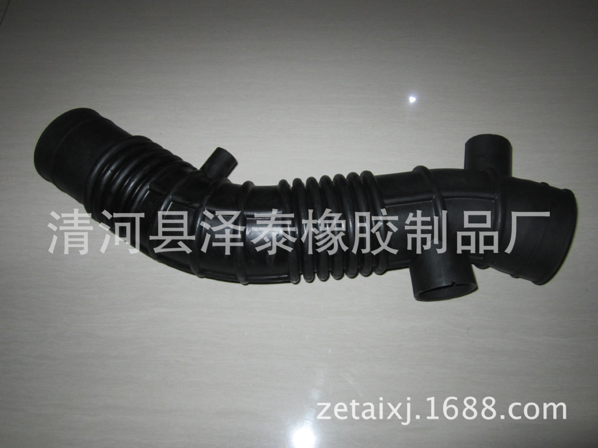 厂家直销 适用于丰田空气胶管 进气软管 橡胶管 17881-74840-阿里巴巴