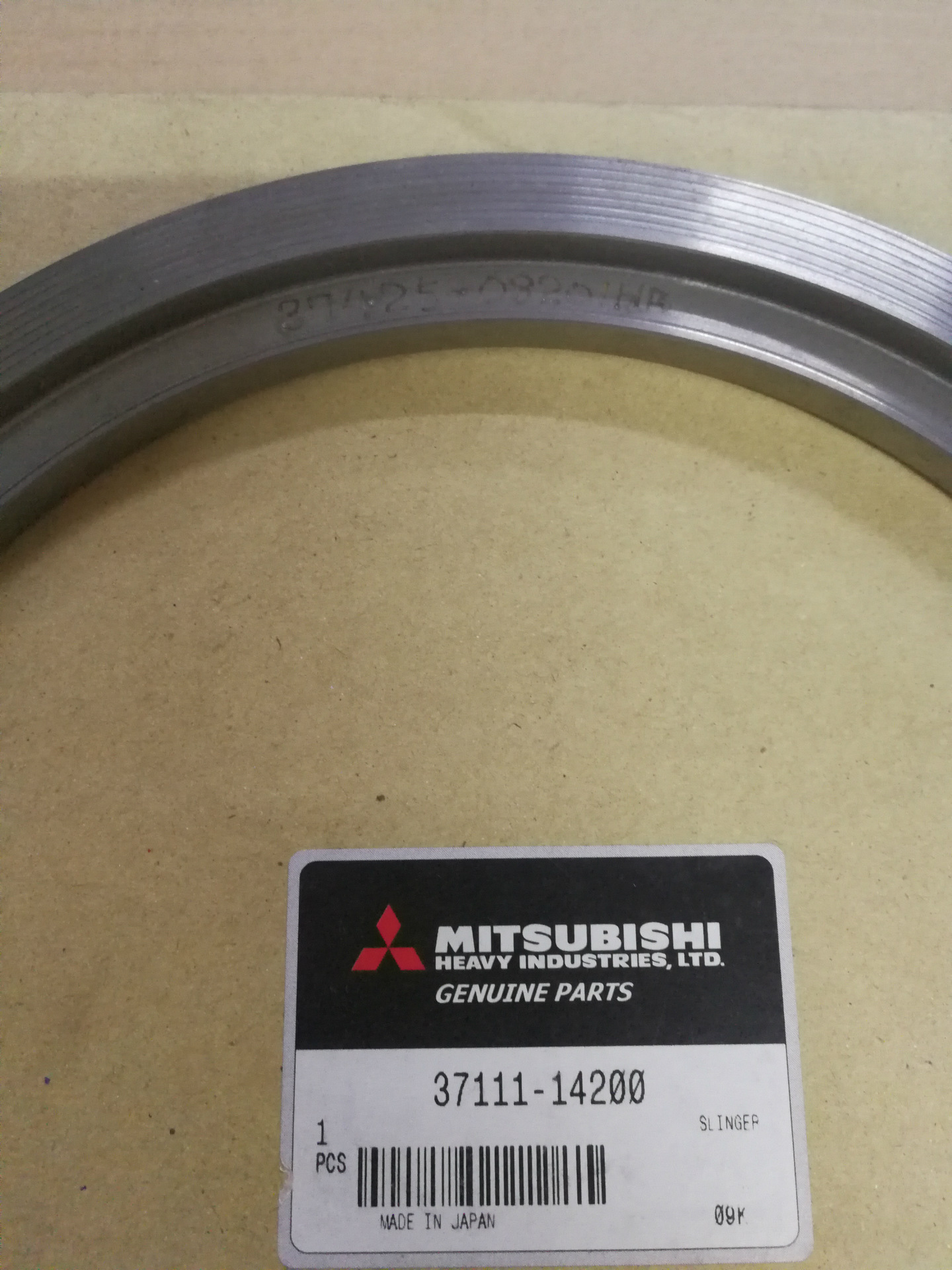 供应三菱S6R-PTA发动机曲轴油封挡圈37111-14200-阿里巴巴