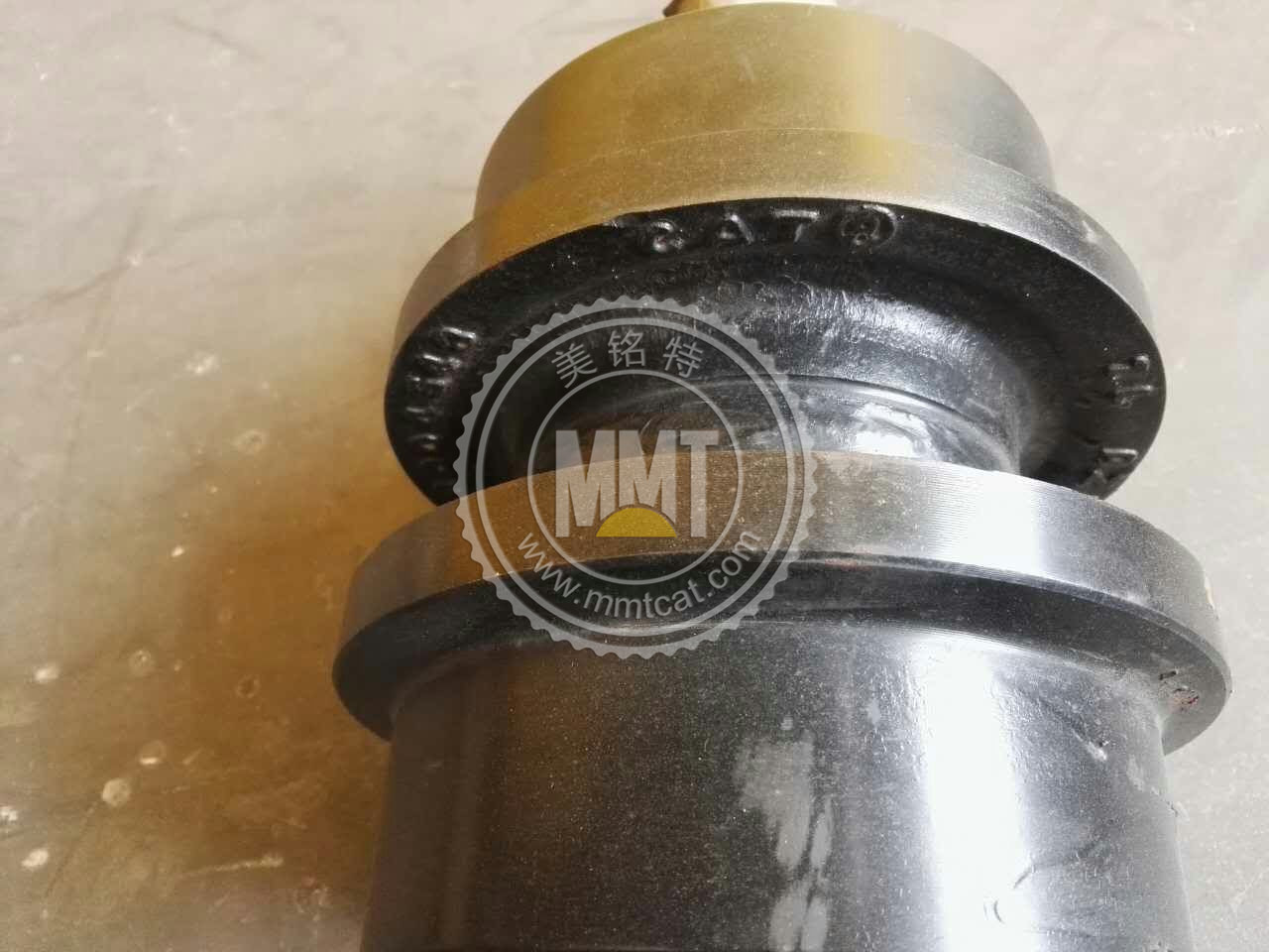 供CAT卡特支重轮325D承重轮329D底盘件四轮一带325C挖掘机旋挖钻-阿里巴巴