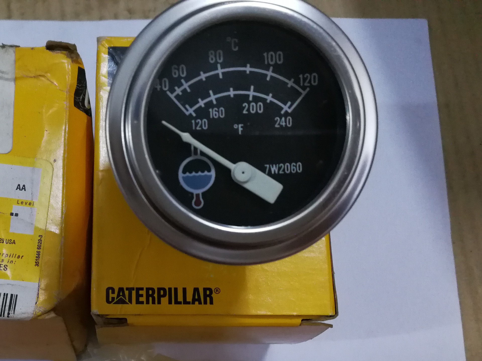 供应卡特彼勒发电机组水温表7W-2060-阿里巴巴