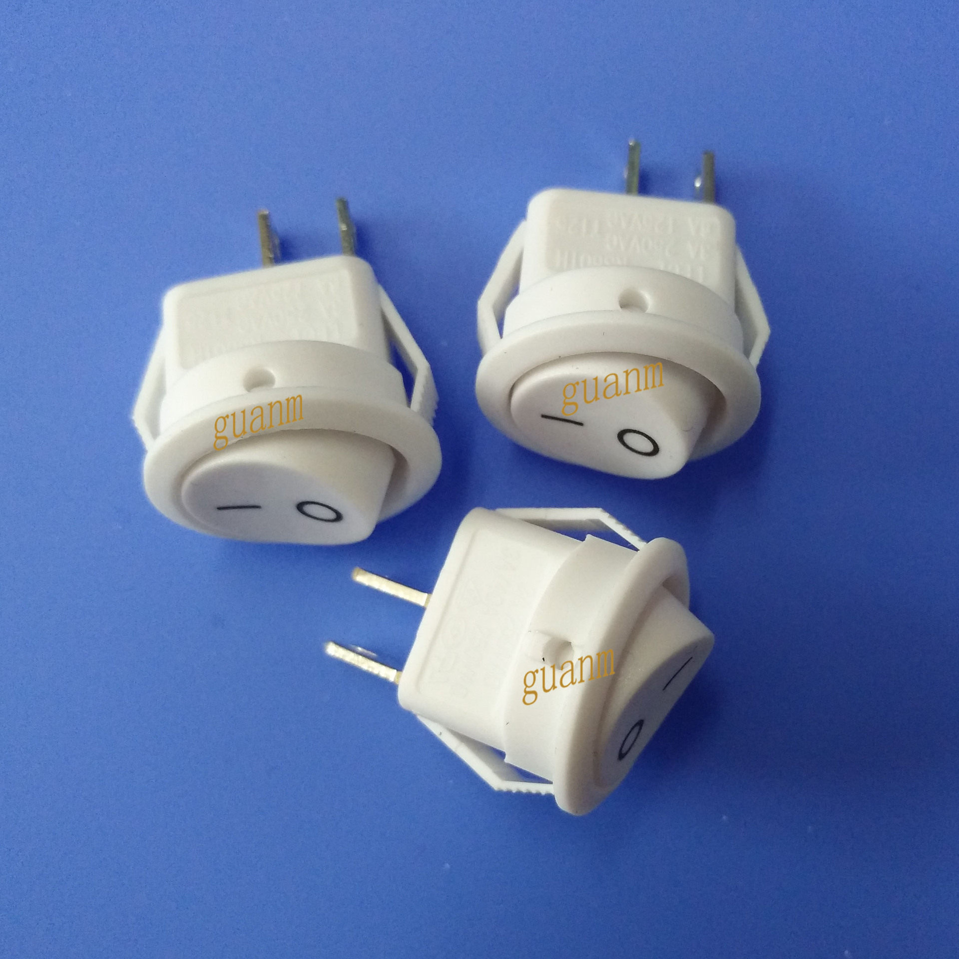 RS601H 圆形船形 船型开关 直径16.5MM 二脚二档 台灯 灯具按钮-阿里巴巴