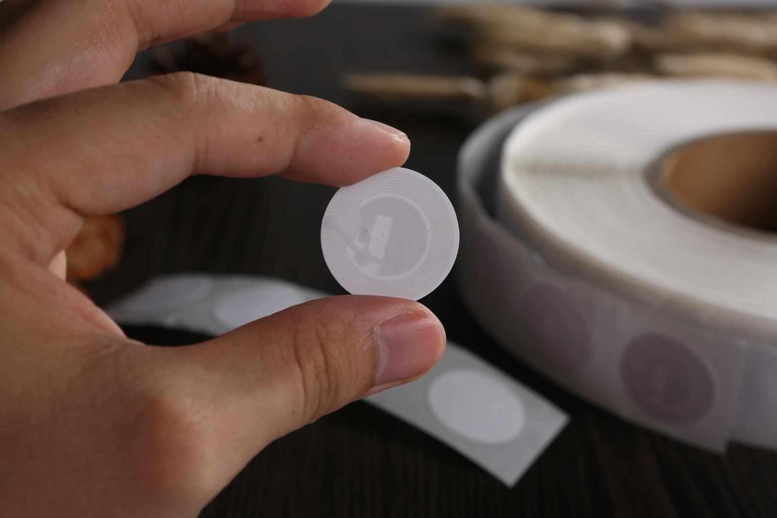 NFC电子标签 RFID近场通讯 NTAG 213芯片标签 手机贴片电子标签-阿里巴巴