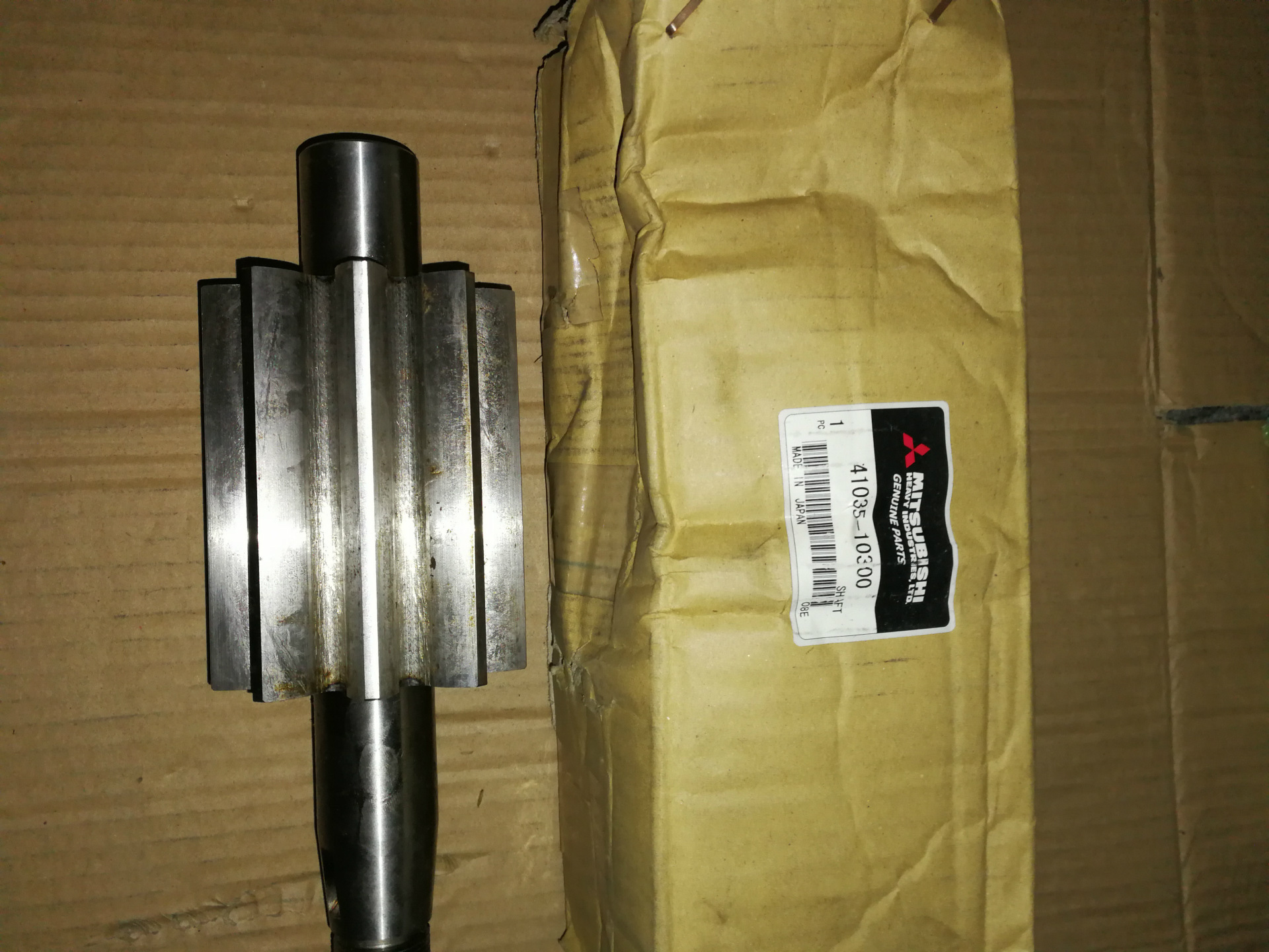 供应日本三菱S6U-PTK发动机零配件41046-1033-阿里巴巴