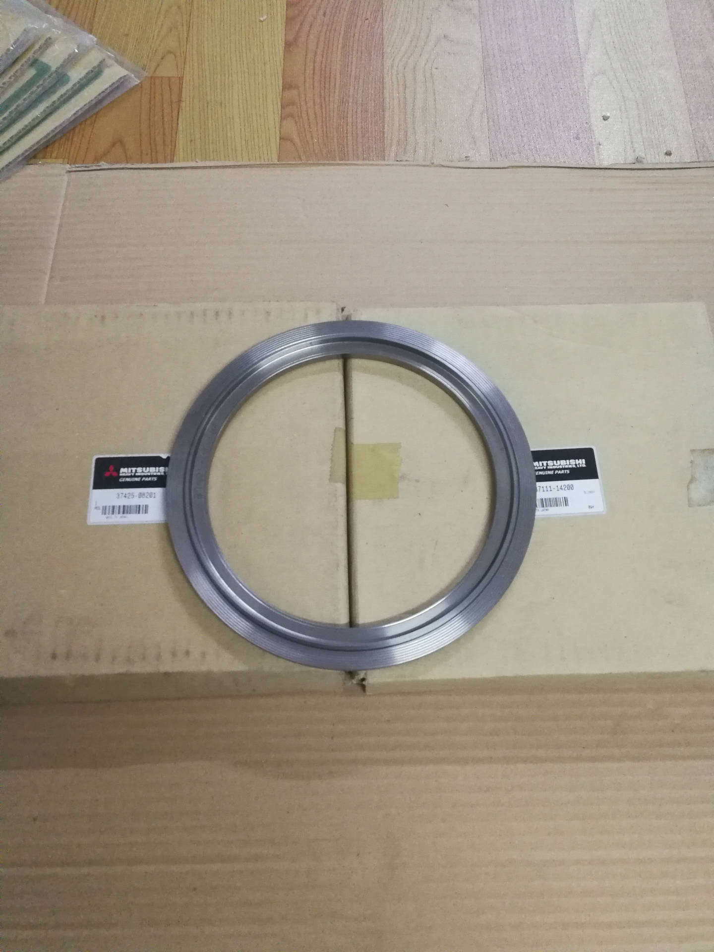 供应三菱S6R-PTA发动机曲轴油封挡圈37111-14200-阿里巴巴