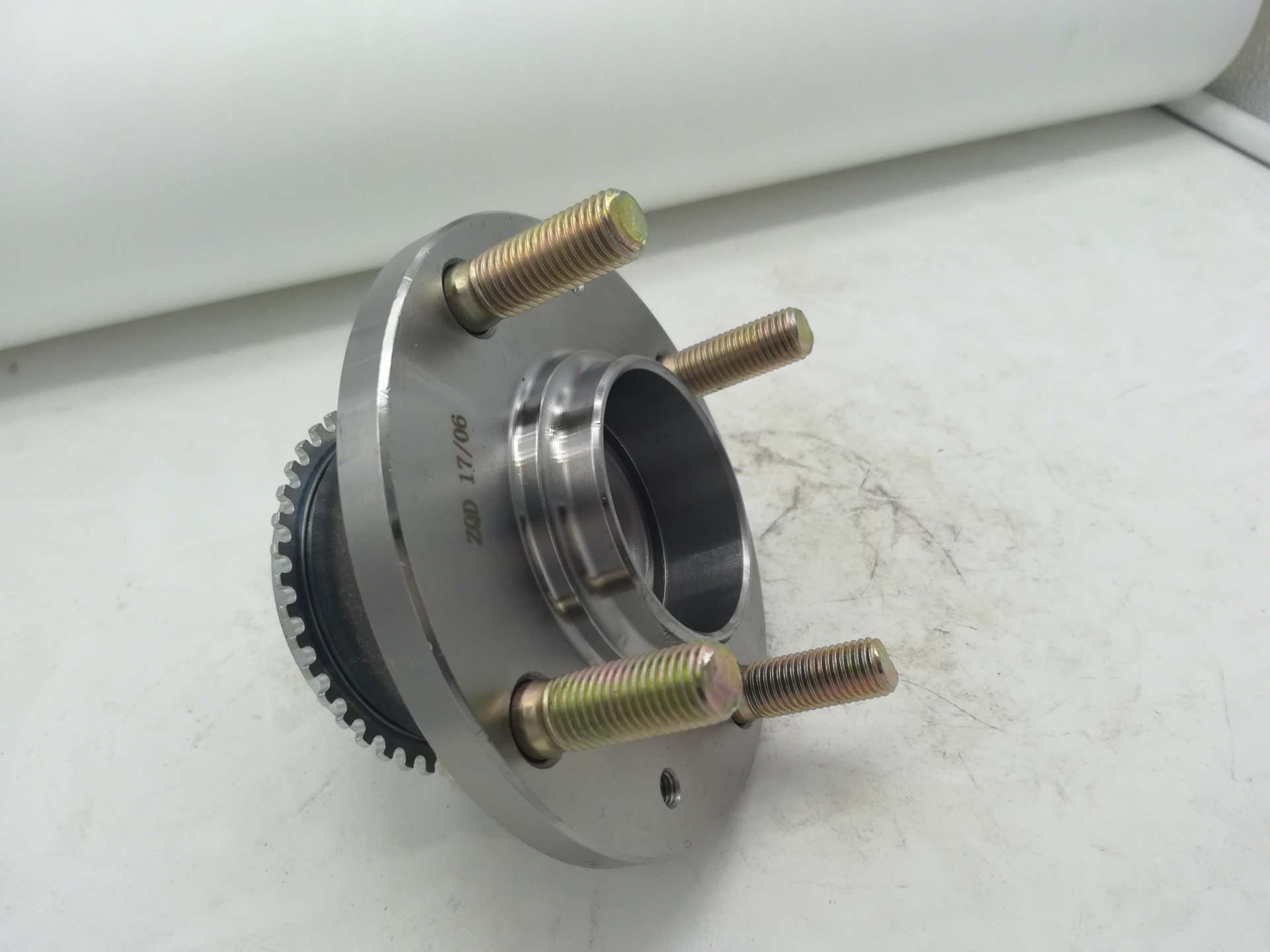 N31后轮轮毂轴承DAC1085-4/MB584790/MB809601-阿里巴巴