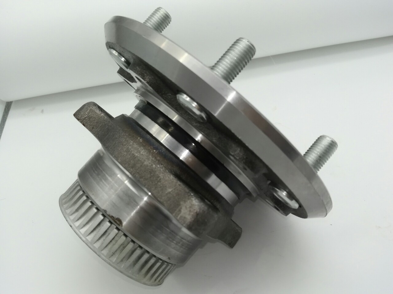 适应于沣田VIGO前轮轮毂单元43550-0K030 43502-60201-阿里巴巴