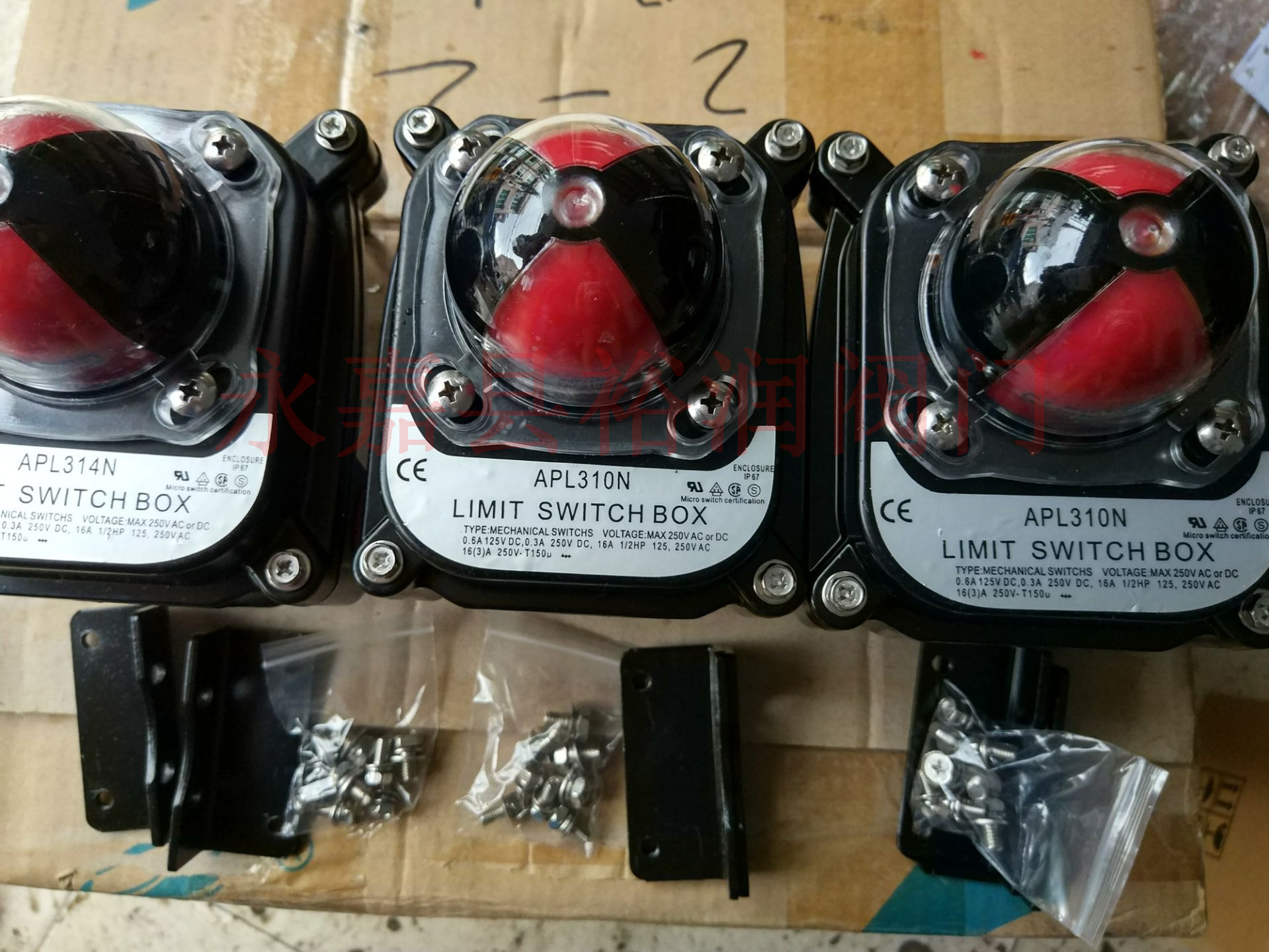 阀门限位开关 APL-210N限位开关 气动阀门开关 回讯器 回信器-阿里巴巴