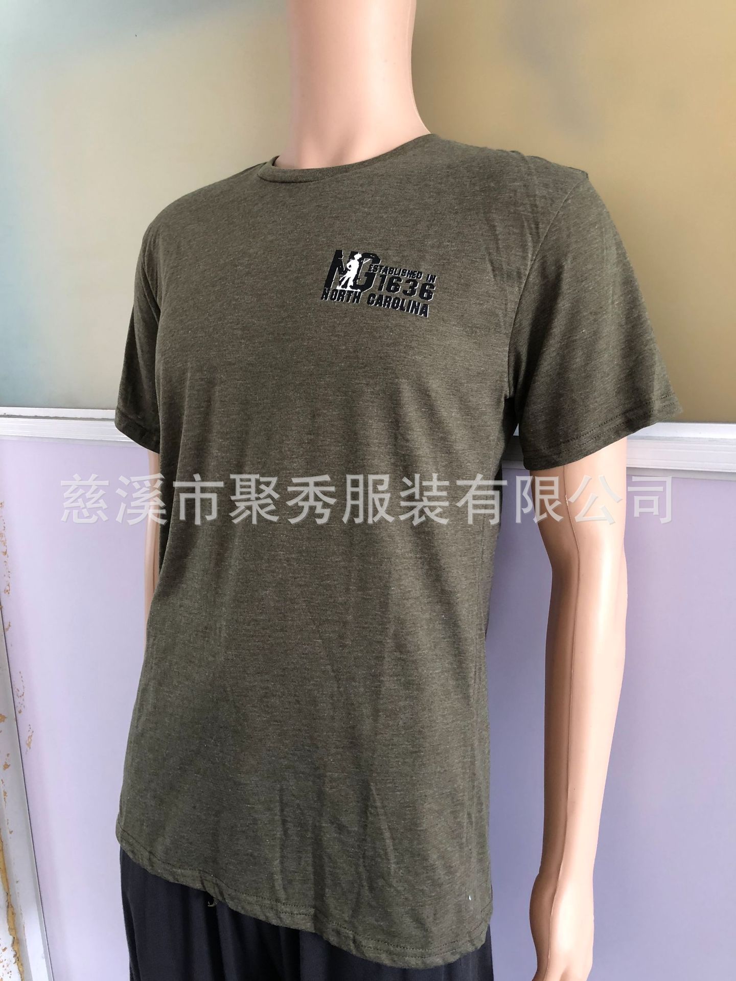 160g 60棉40涤CVC圆领单染棉欧美码男士休闲T恤出口纯色T恤-阿里巴巴