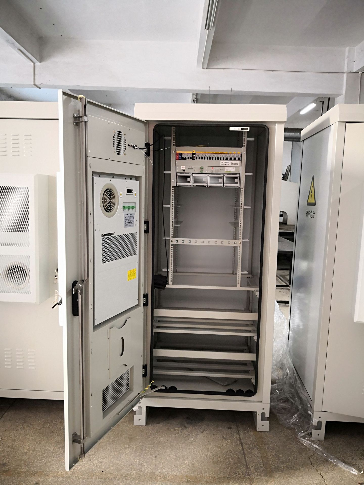 深圳空调机柜恒温机柜5G通信机柜ETC恒温机柜高速充电桩恒温机柜-阿里巴巴