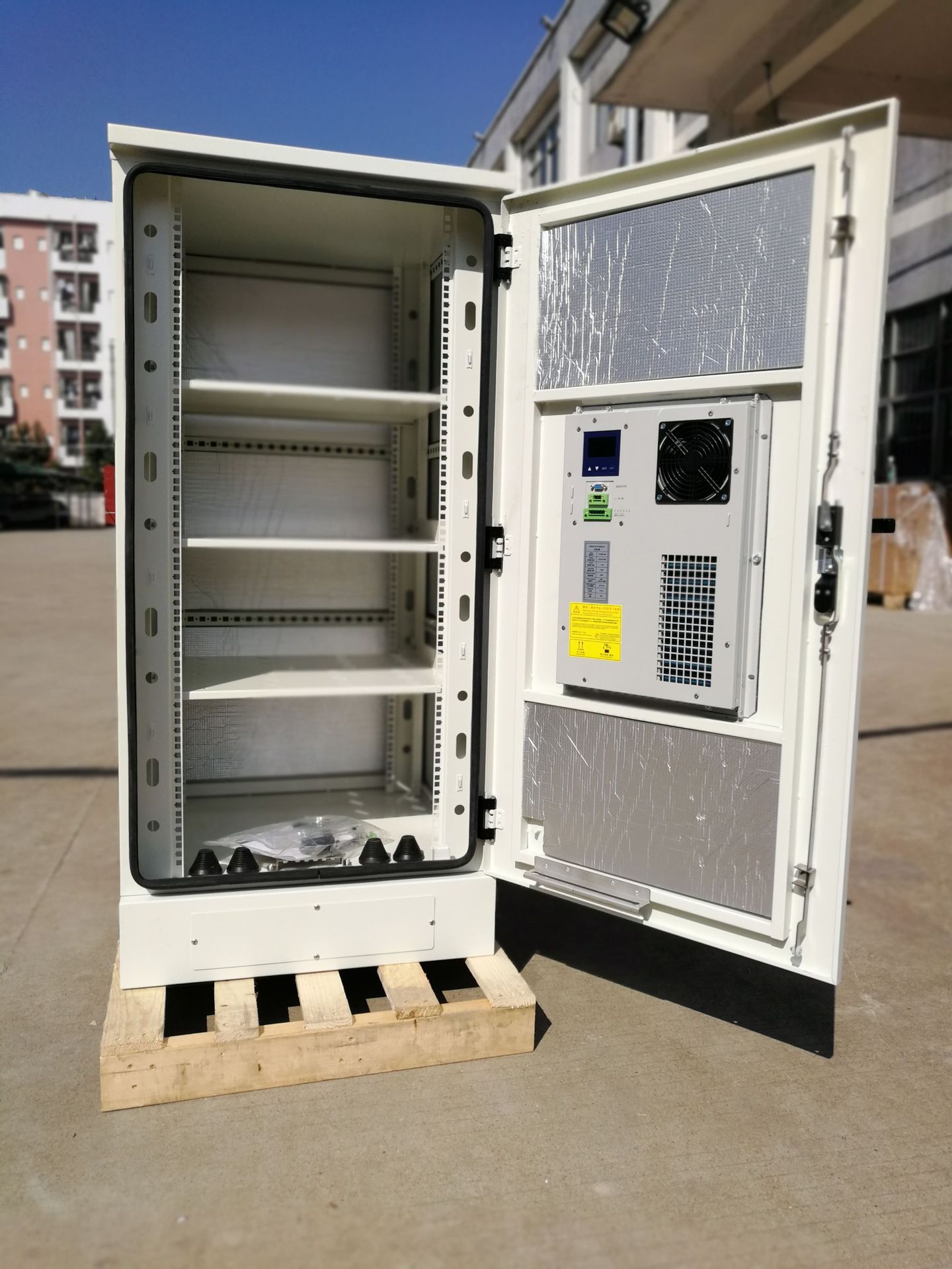 深圳空调机柜恒温机柜5G通信机柜ETC恒温机柜高速充电桩恒温机柜-阿里巴巴