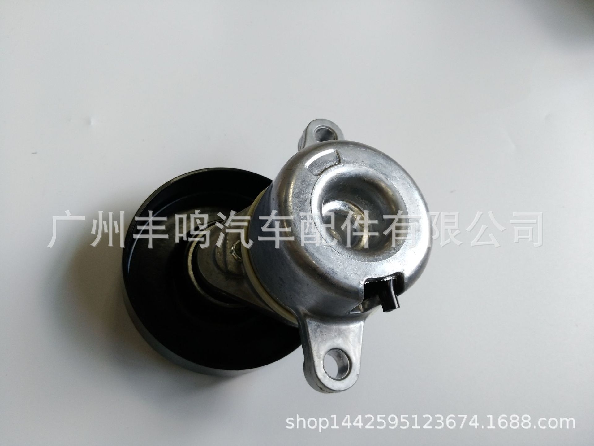 供应适用于铃木- Yiparts发动机皮带张紧器17540-77E00-阿里巴巴