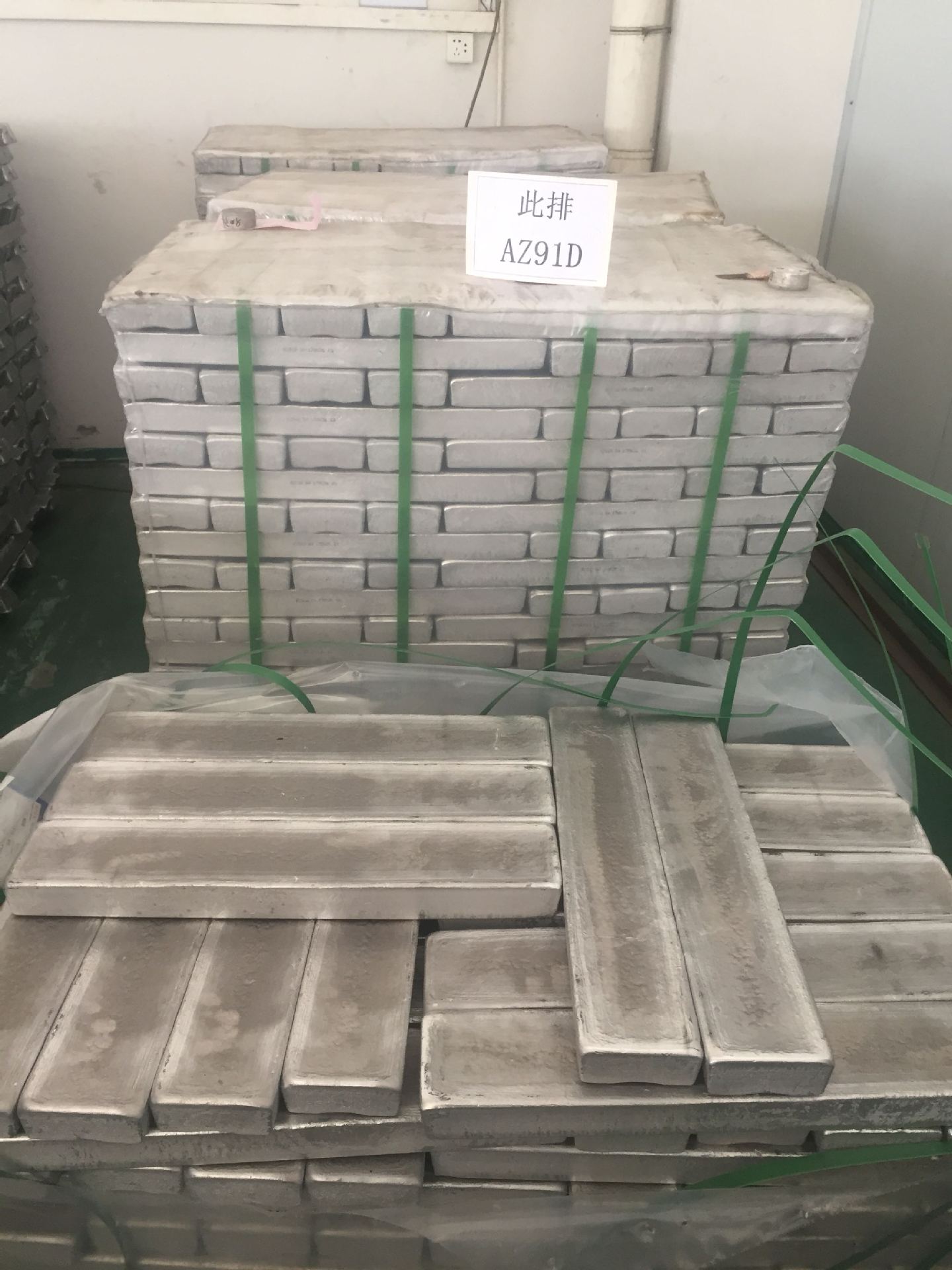 供应42CrMo4V SNC815H合金结构钢 锻造圆钢 钢板 黑皮圆棒-阿里巴巴