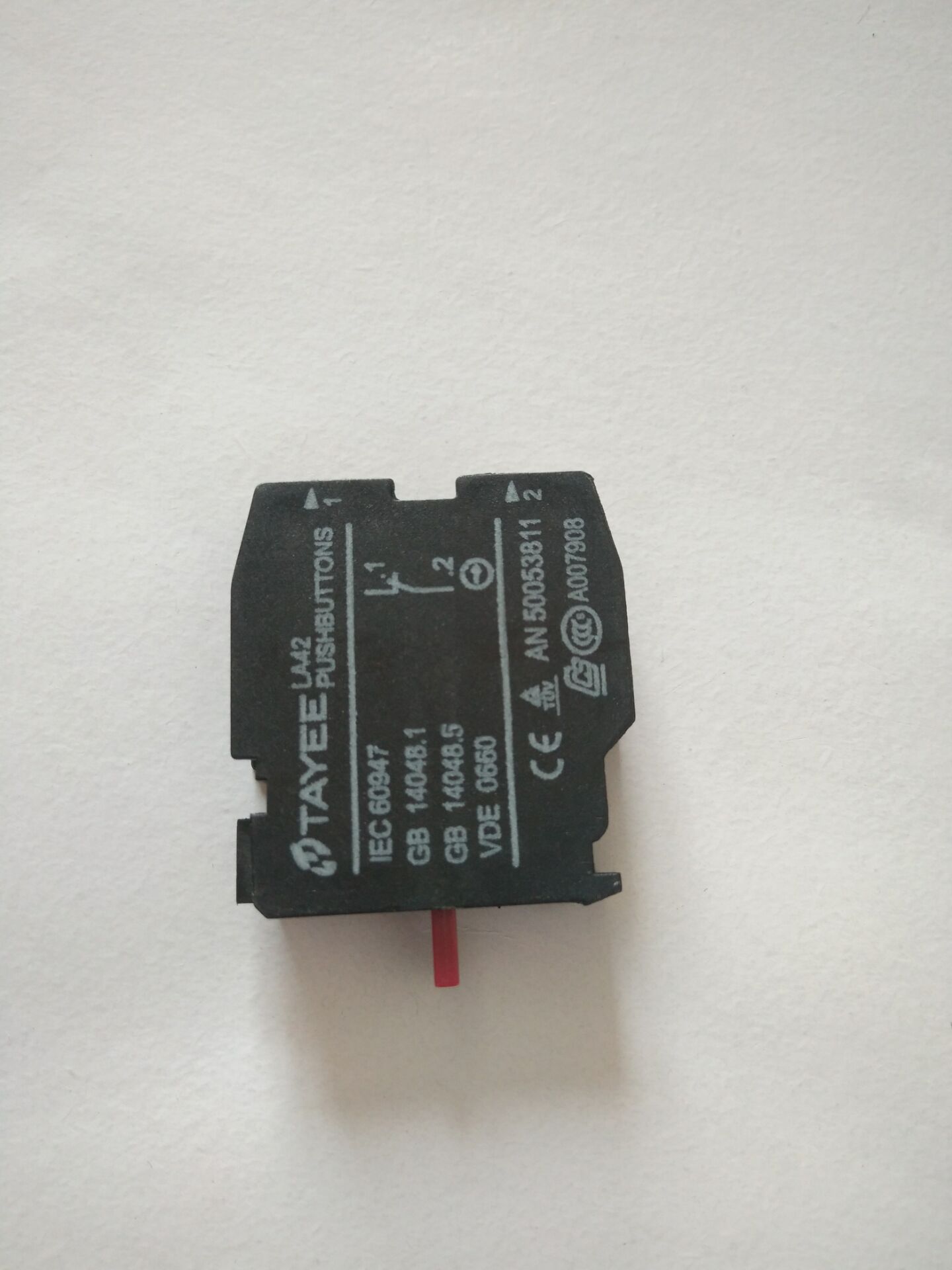 代理天逸TAYEE 按钮LA42系列按钮用触点 常开/常闭 通用触点 正品-阿里巴巴