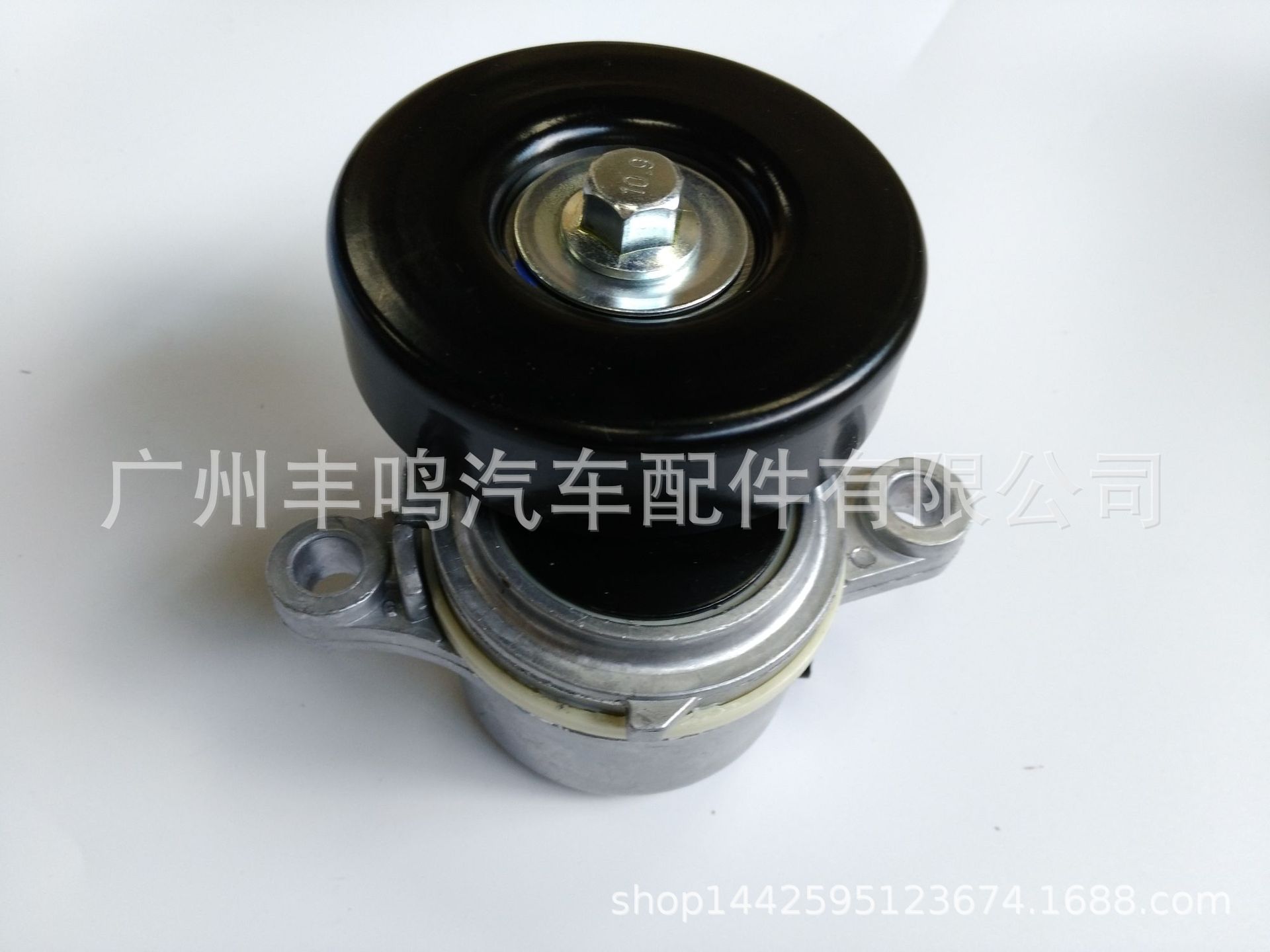 供应适用于铃木- Yiparts发动机皮带张紧器17540-77E00-阿里巴巴