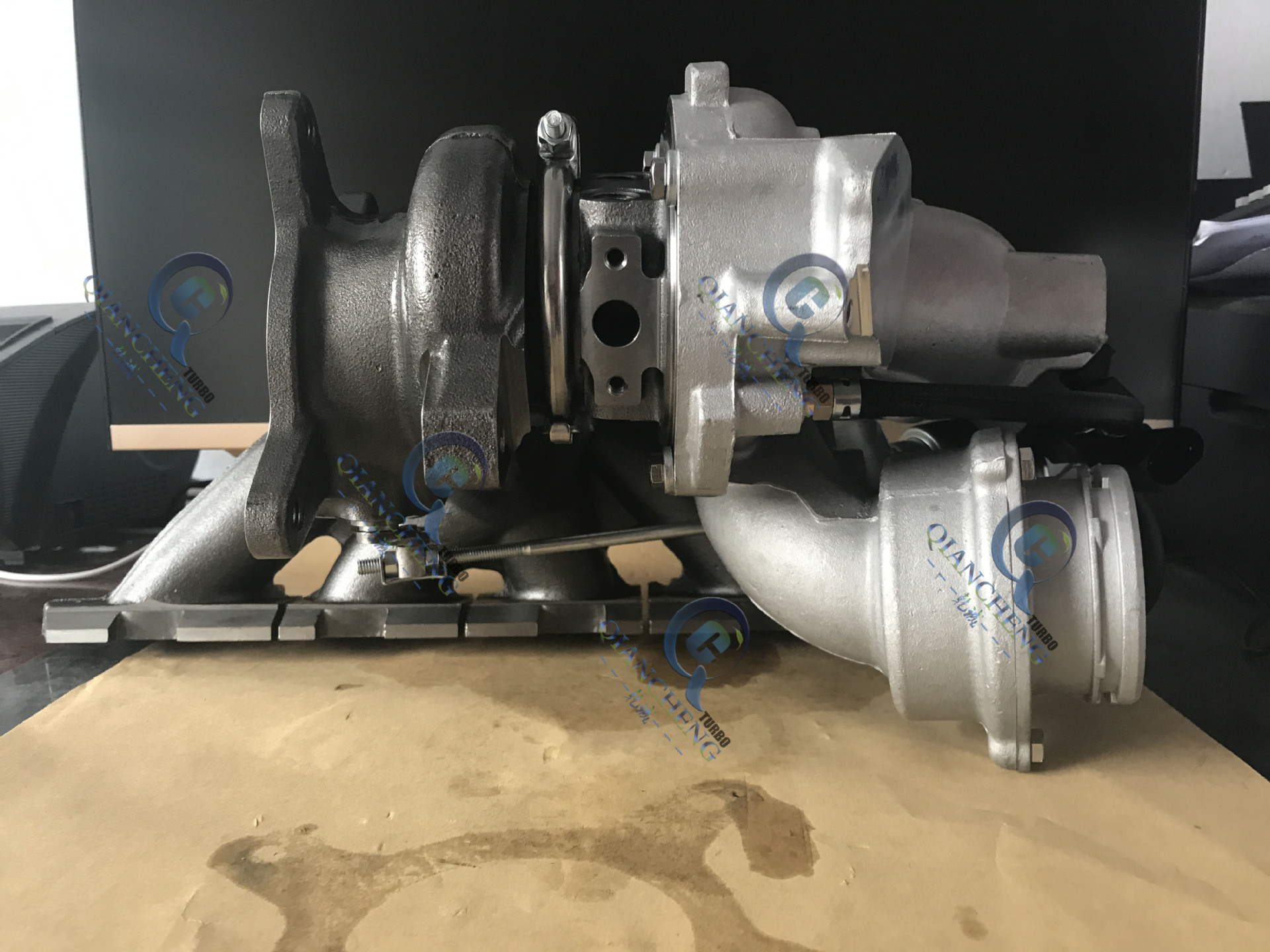 适用于奥迪S3TT大众高尔夫2.0TI涡轮增压器53049880064 K04-0064-阿里巴巴