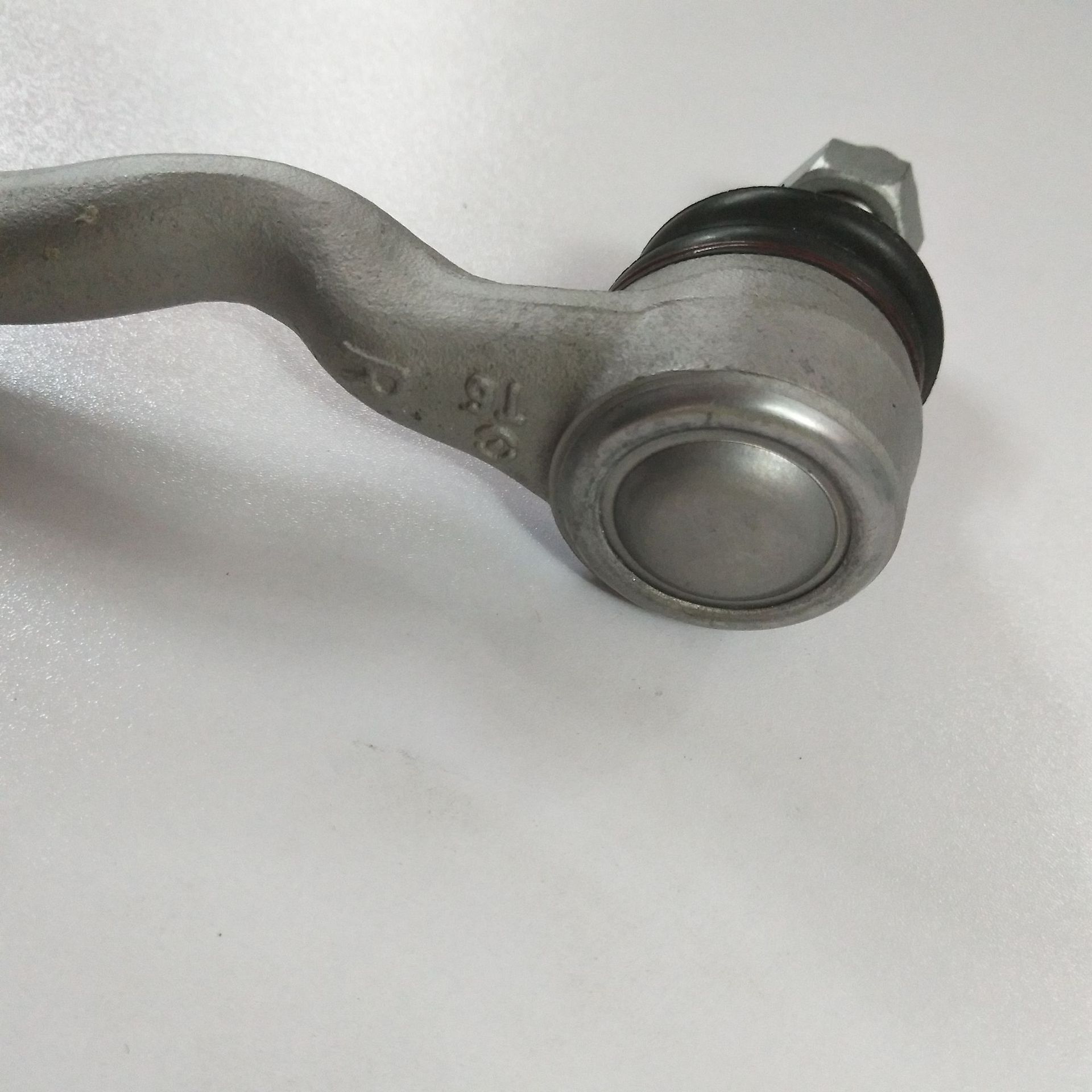 适用奔驰W211方向机外球头 横拉杆球头 拉杆批发2113302603左右-阿里巴巴