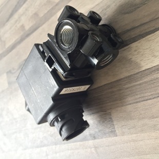 电磁阀 OEM 1078316/3165144/7401078316-阿里巴巴