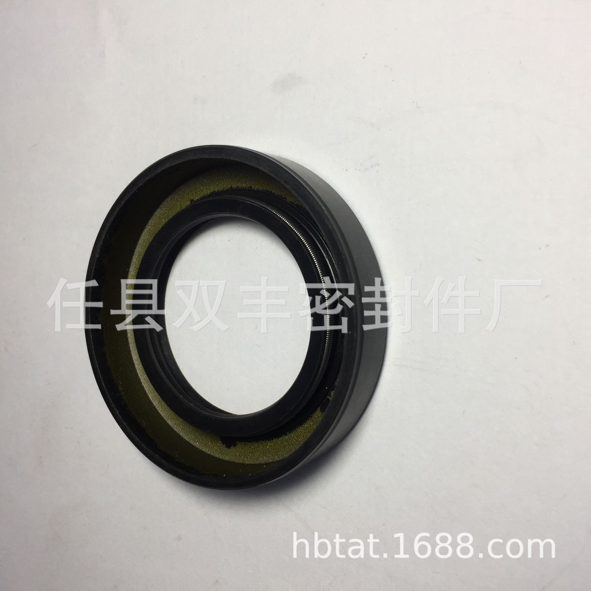 厂家销售发动机凸轮轴油封OE;198636160质量三包，量大从优。-阿里巴巴