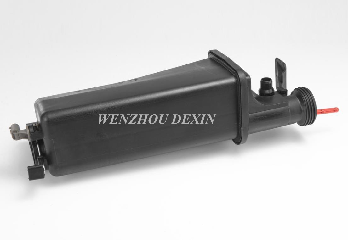 适用宝马BMW E46 膨胀水壶 副水箱17137787040 17117573780-阿里巴巴
