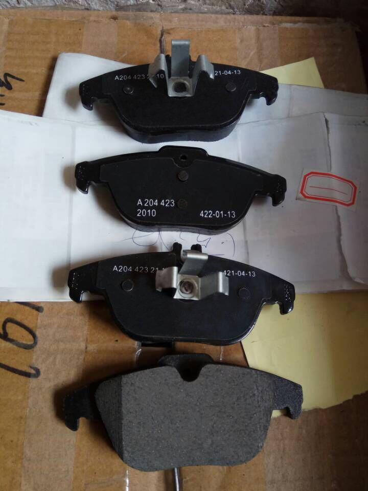 汽车刹车片刹车蹄 适用于奔驰c级S级204w205制动片 0054200720-阿里巴巴