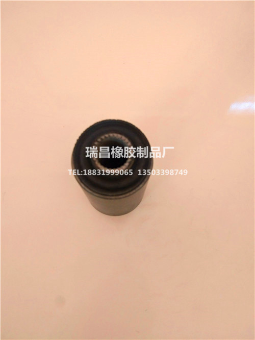 供应90389-14007适用于丰田皮卡钢板衬套 悬架衬套 支臂胶套-阿里巴巴