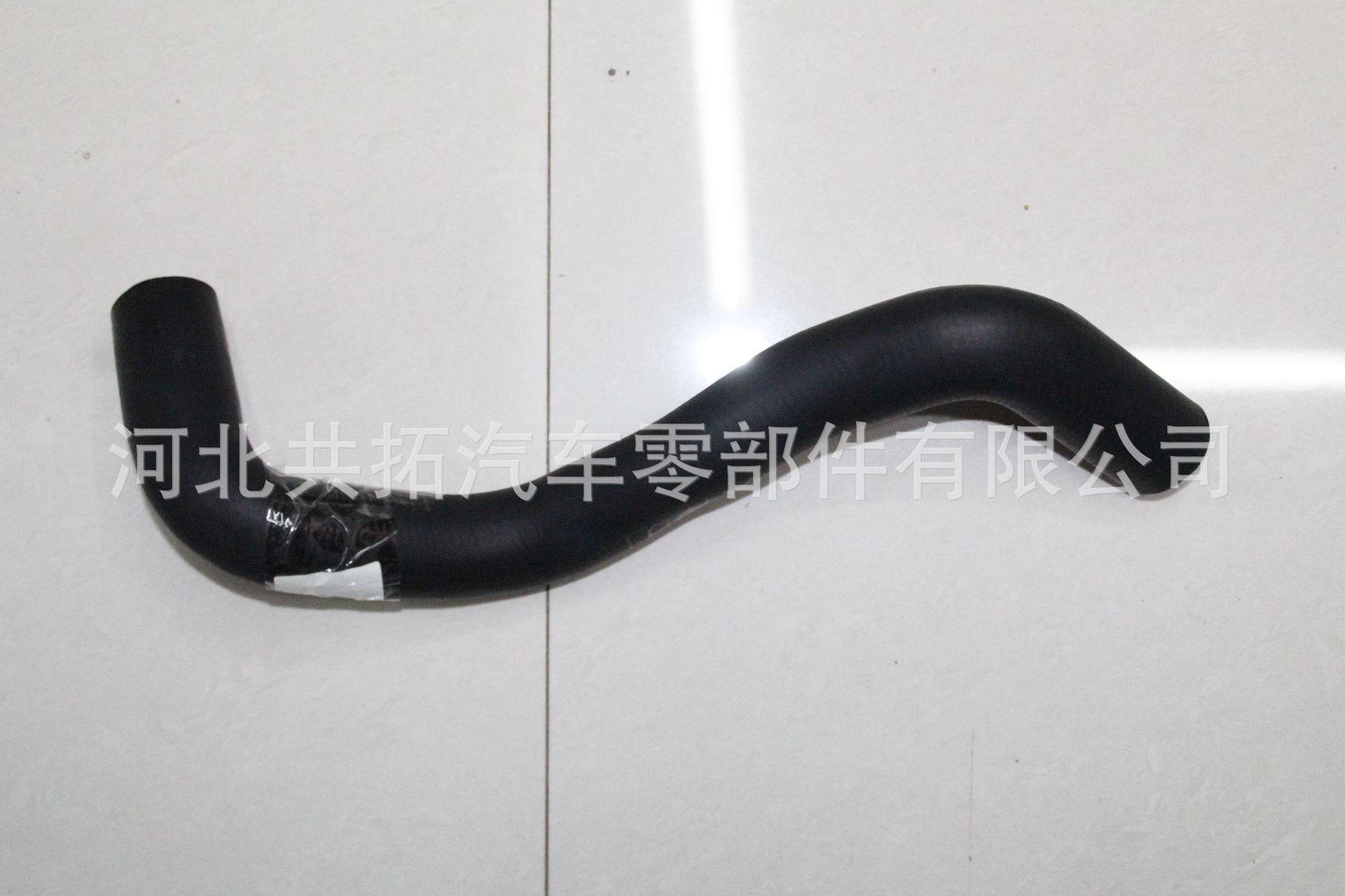 供应卡车散热器软管 水箱胶管 汽车水管 9424660281-阿里巴巴