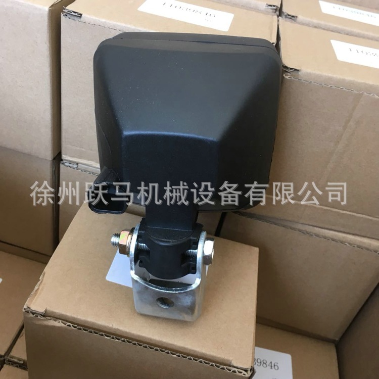 挖掘机 210 240 360 460照明灯 11039846-阿里巴巴