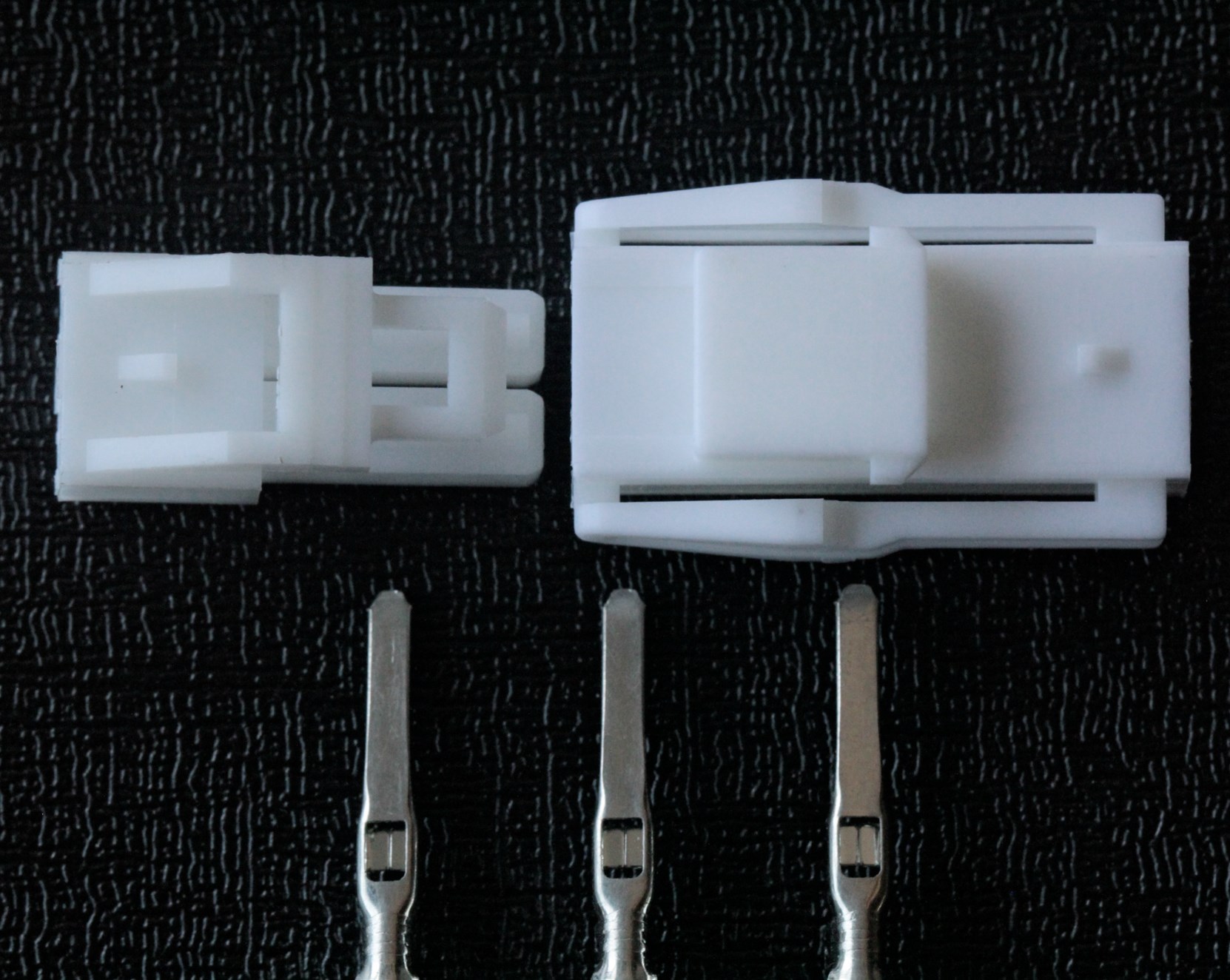 厂家直销YL-2P连接器 白色胶壳 公母对接胶壳 间距4.5mm接插件-阿里巴巴