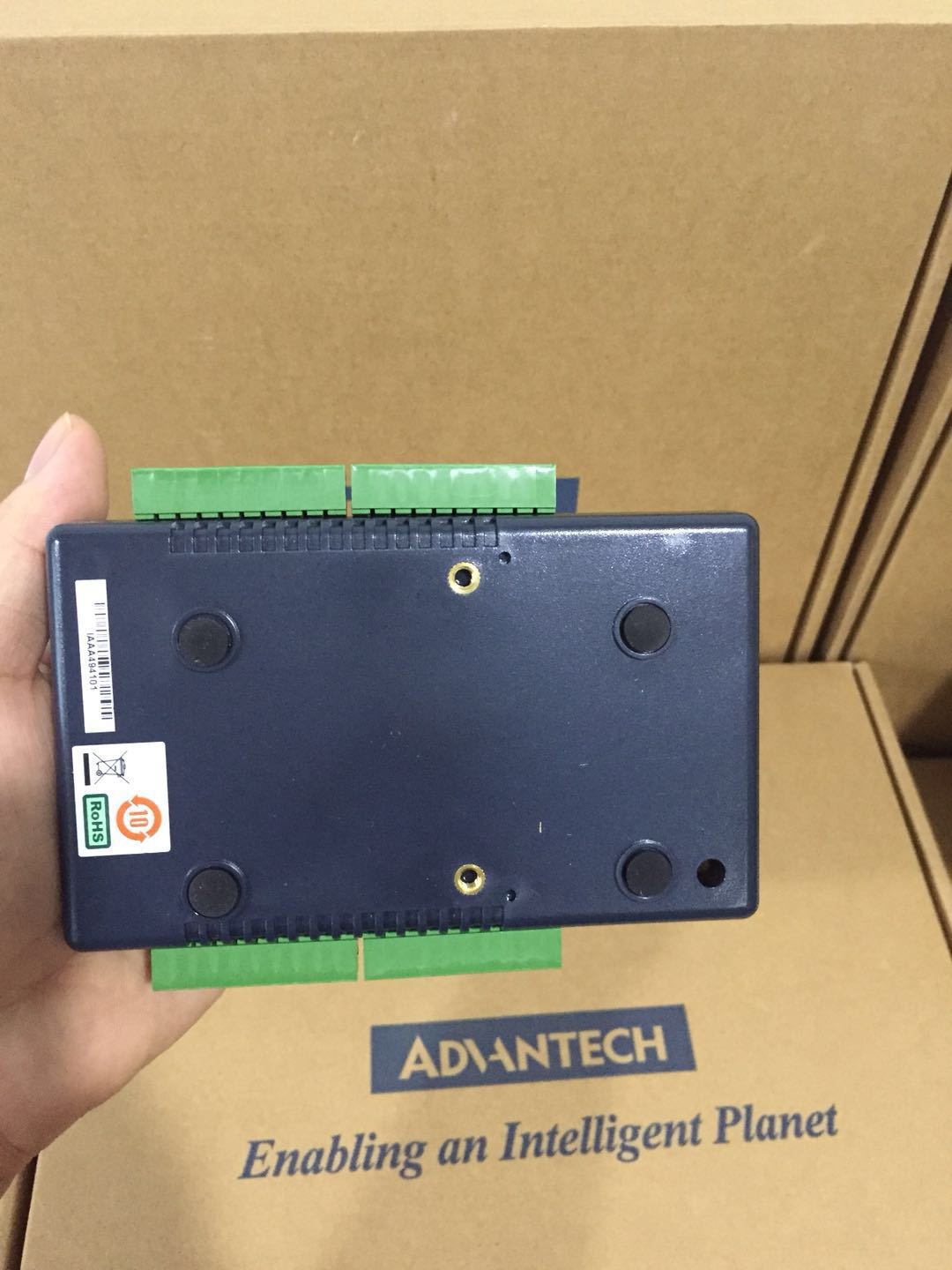 8通道模拟输入台湾研华采样率达48kS/s USB-4704-AE多功能USB模块-阿里巴巴