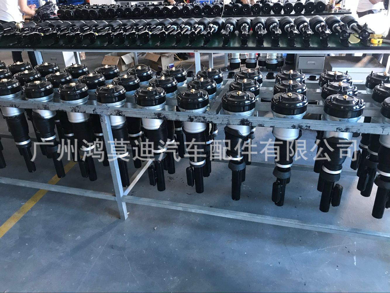 适用于奔驰W221前空气弹簧减震器A2213209313 A2213204913避震-阿里巴巴