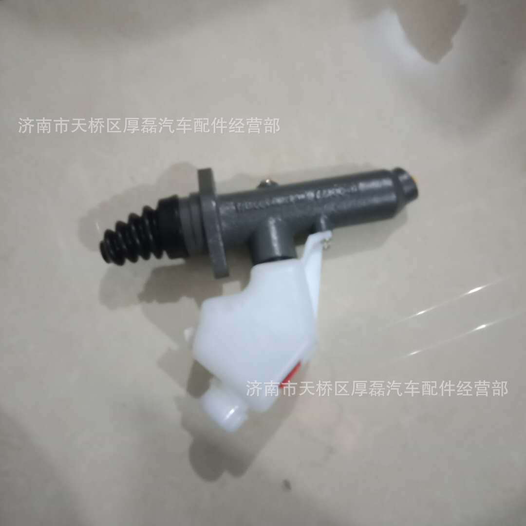 重汽 9719230013 豪沃离合器总泵 厂家批发重汽陕汽潍柴配件 外贸-阿里巴巴
