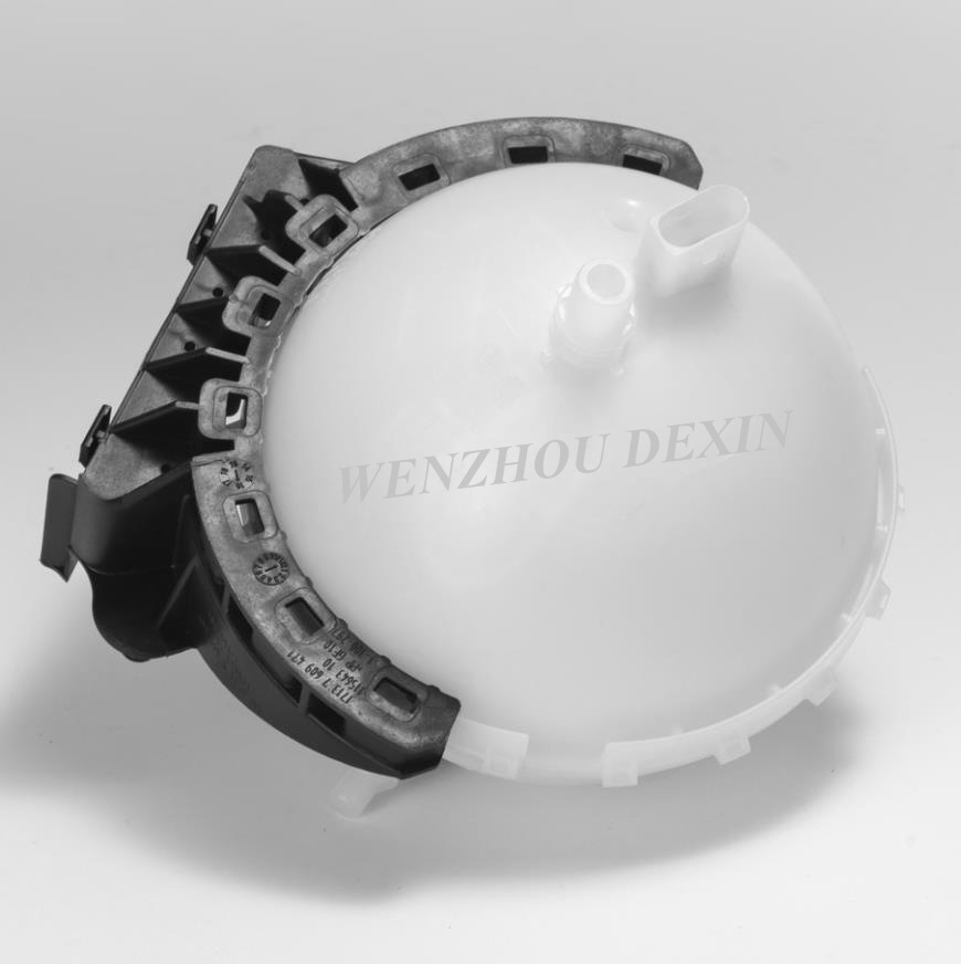 适用宝马BMW3 F35 膨胀水壶 副水箱17137609469 17137642158-阿里巴巴